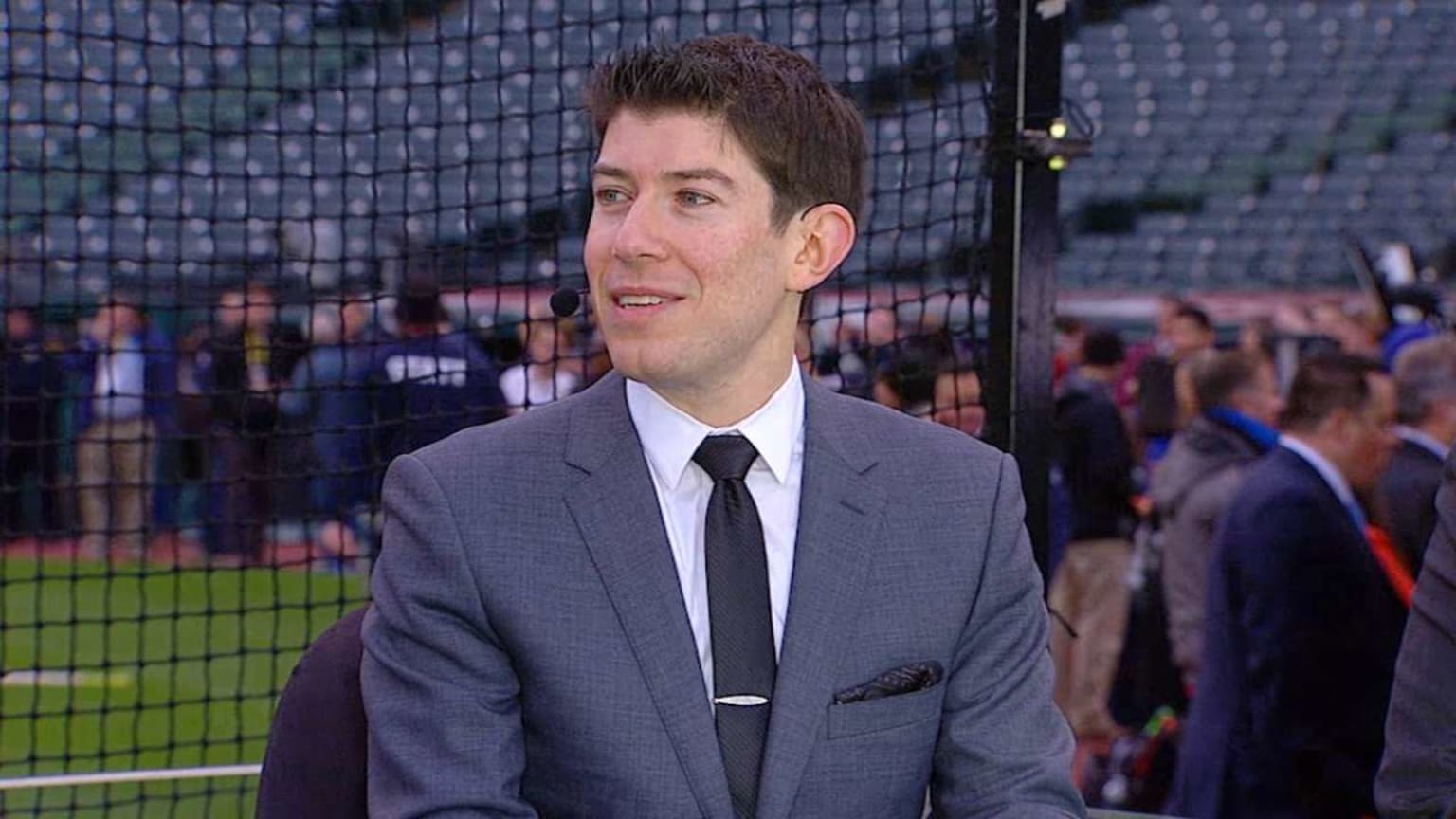 Jeff Passan joins MLB Now to discuss the Indians | 10/25/2016 ...