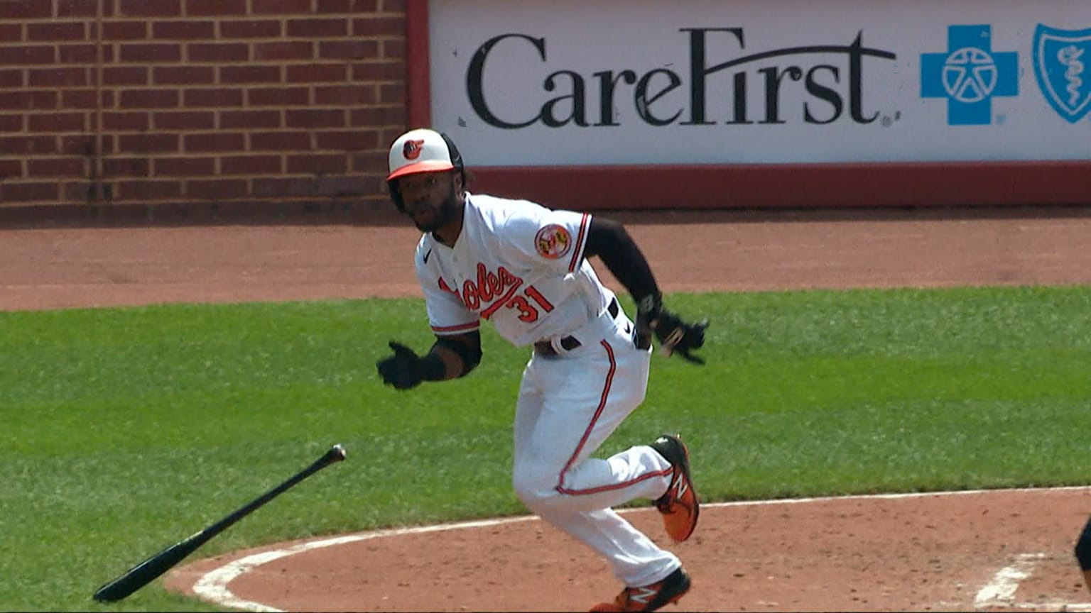 Mullins cracks three hits and makes diving catch | 06/06/2021 ...