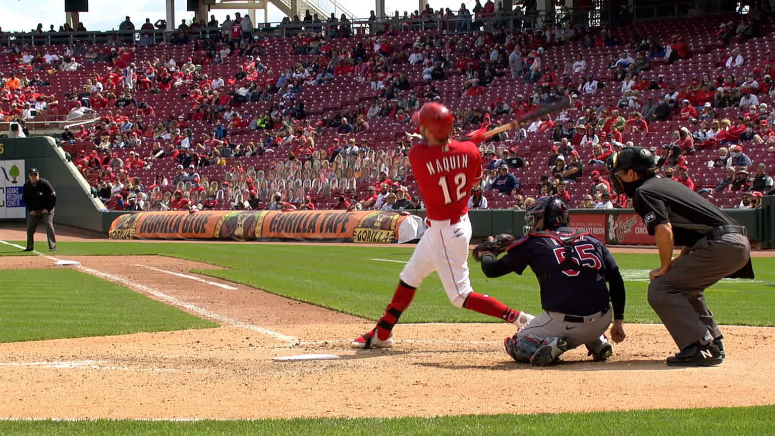 Tyler Naquin's solo home run in the 8th inning | 04/18/2021 ...