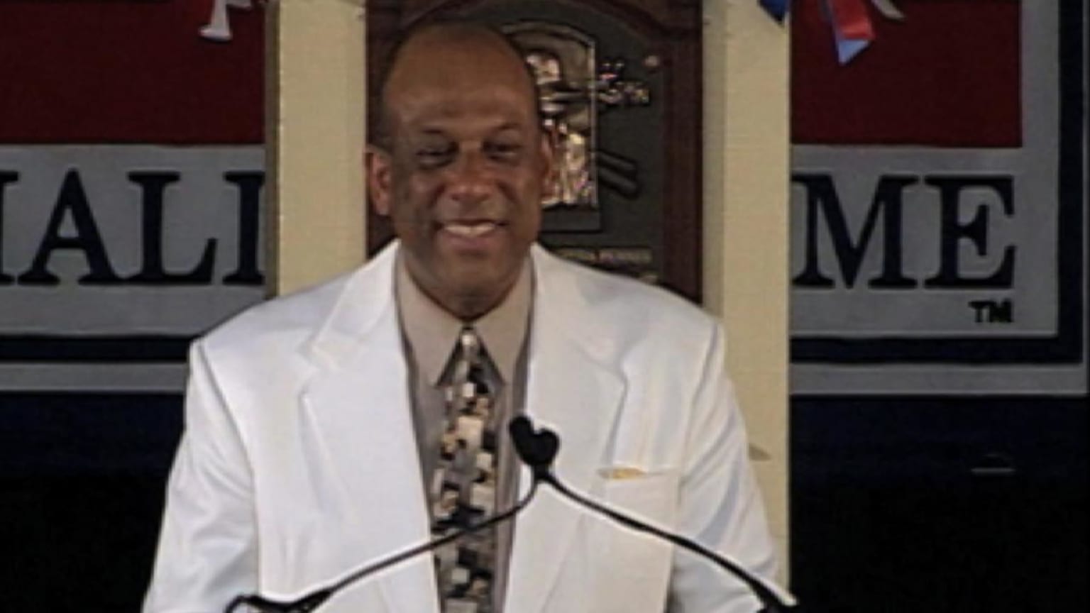 Cepeda inducted into Hall of Fame in 1999 | 02/20/2018 | MLB.com