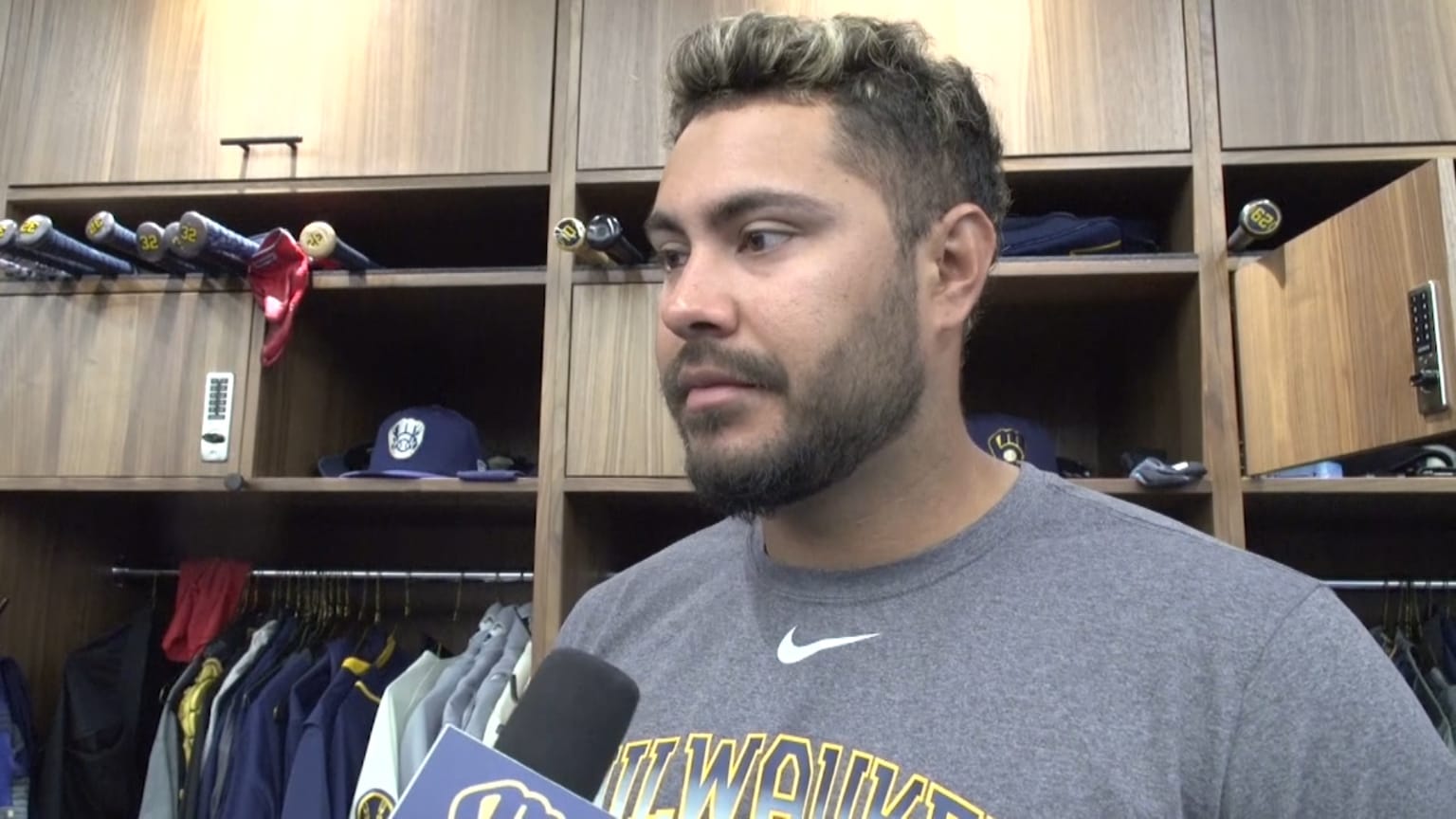 Omar Narvaez focusing on defense in Spring Training | 03/08/2020 ...