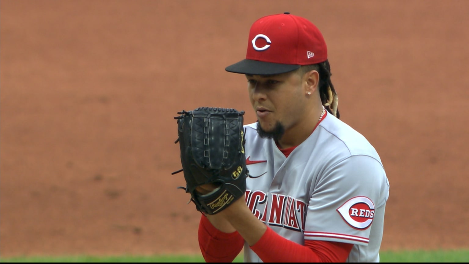 Luis Castillo strikes out two in start vs. Cleveland | 08/09/2021 | Los ...