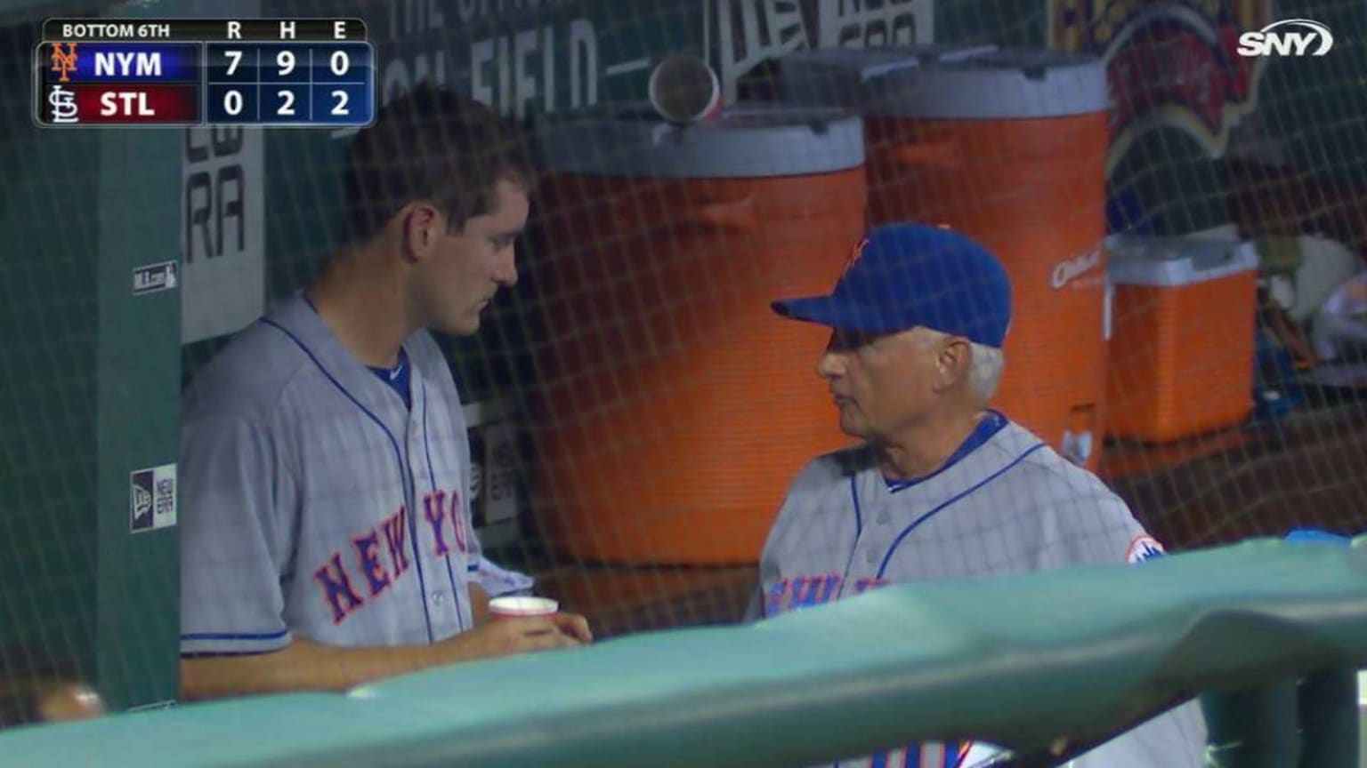 NYM@STL: Lugo exits game in the 6th with an injury | 08/25/2016 ...