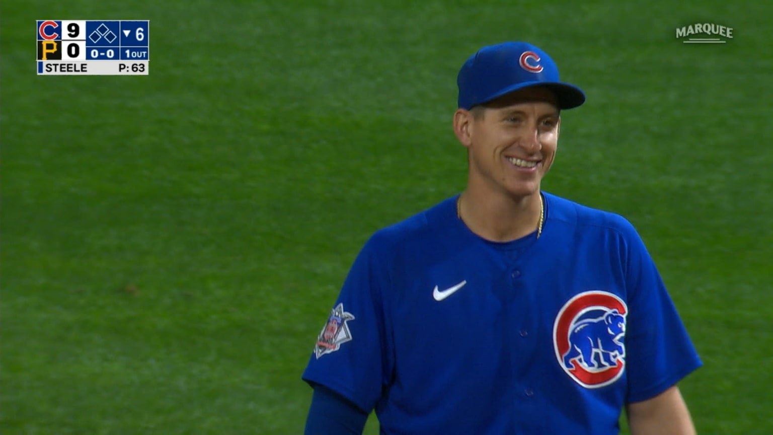 Frank Schwindel hauls in a sizzling line drive | 09/30/2021 | Chicago Cubs