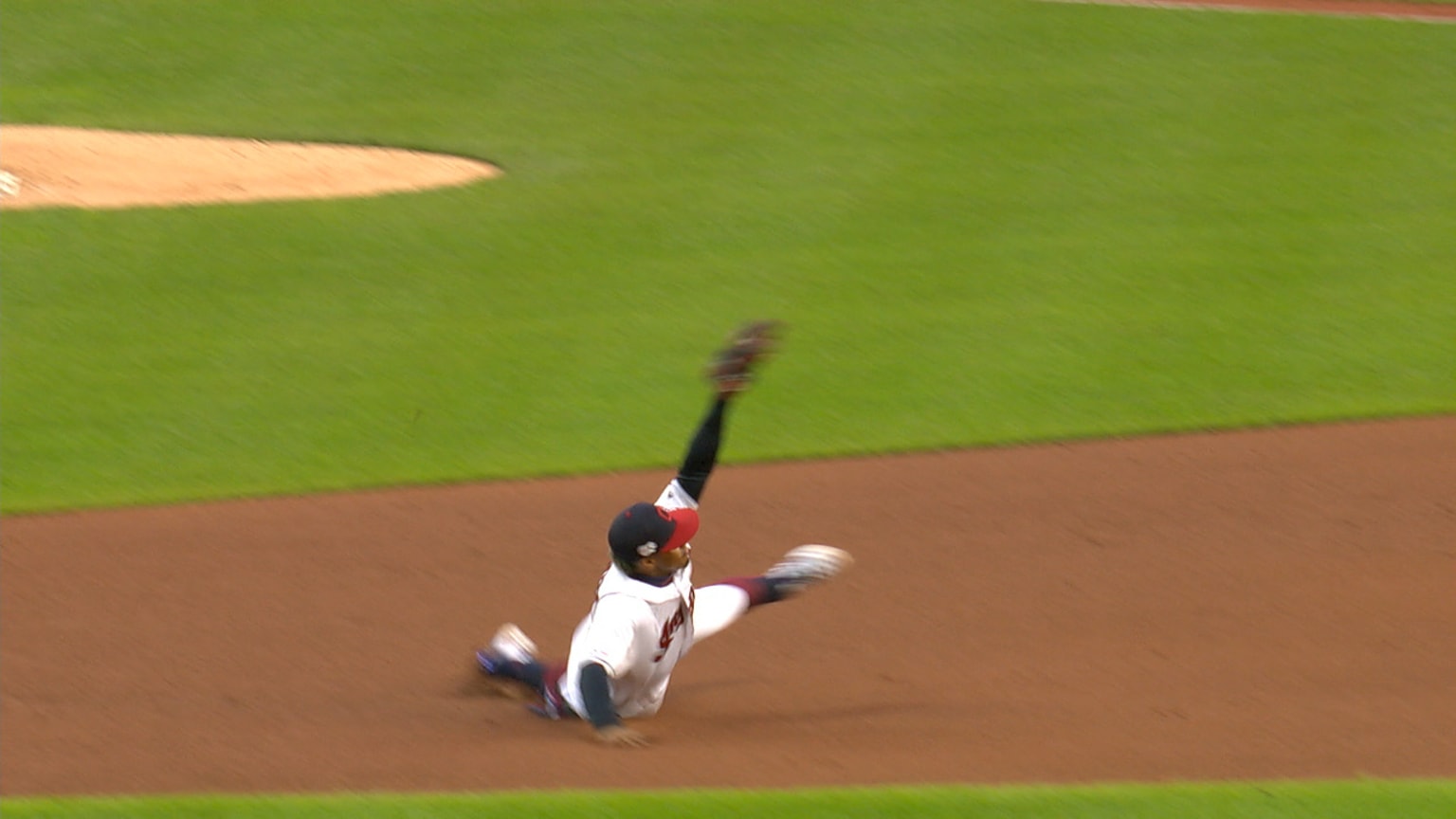 MIN@CLE: Lindor makes diving glove stop for an out | 06/06/2019 ...