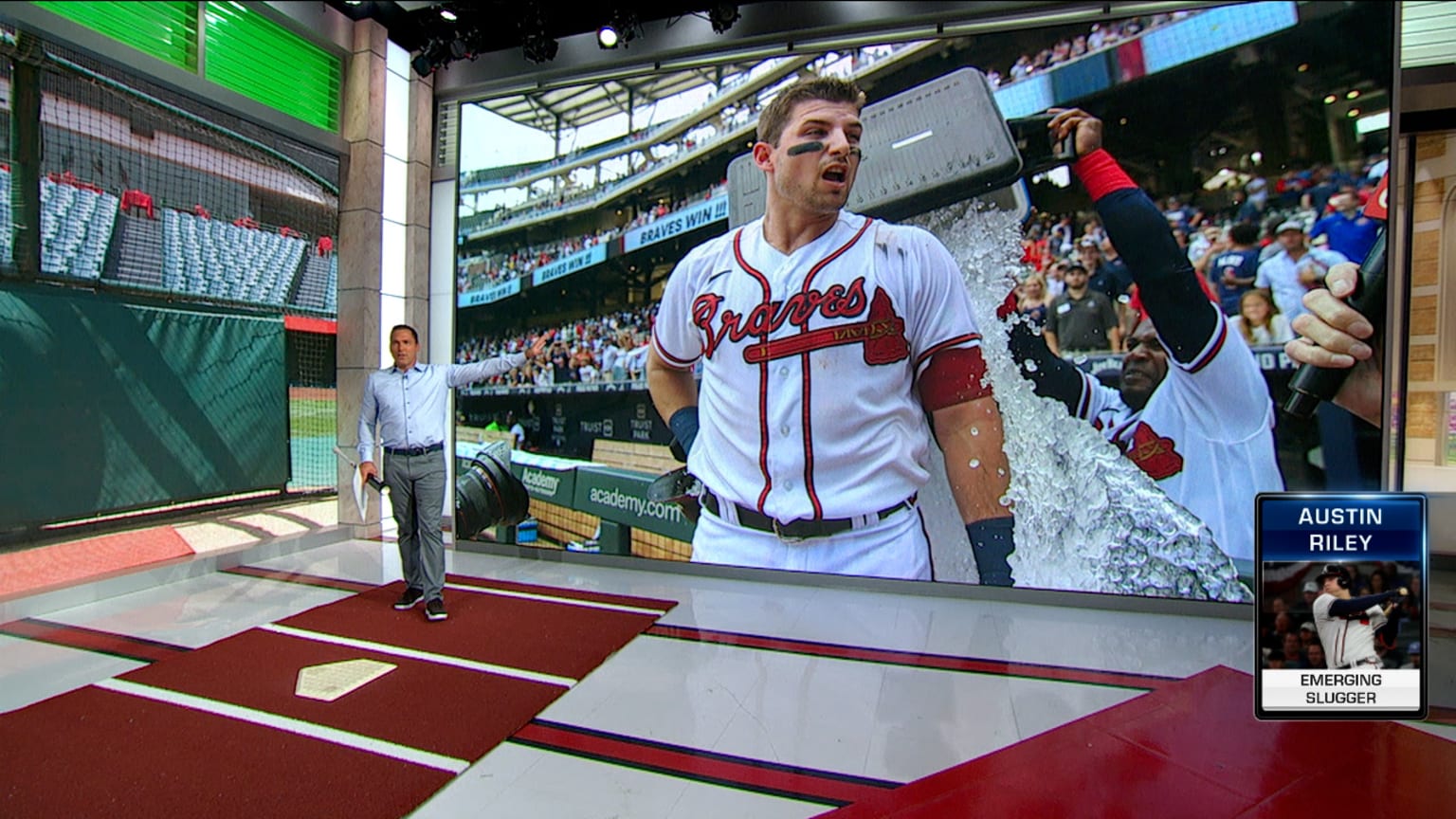 Mark DeRosa on Austin Riley's consistent production | 07/11/2022 ...