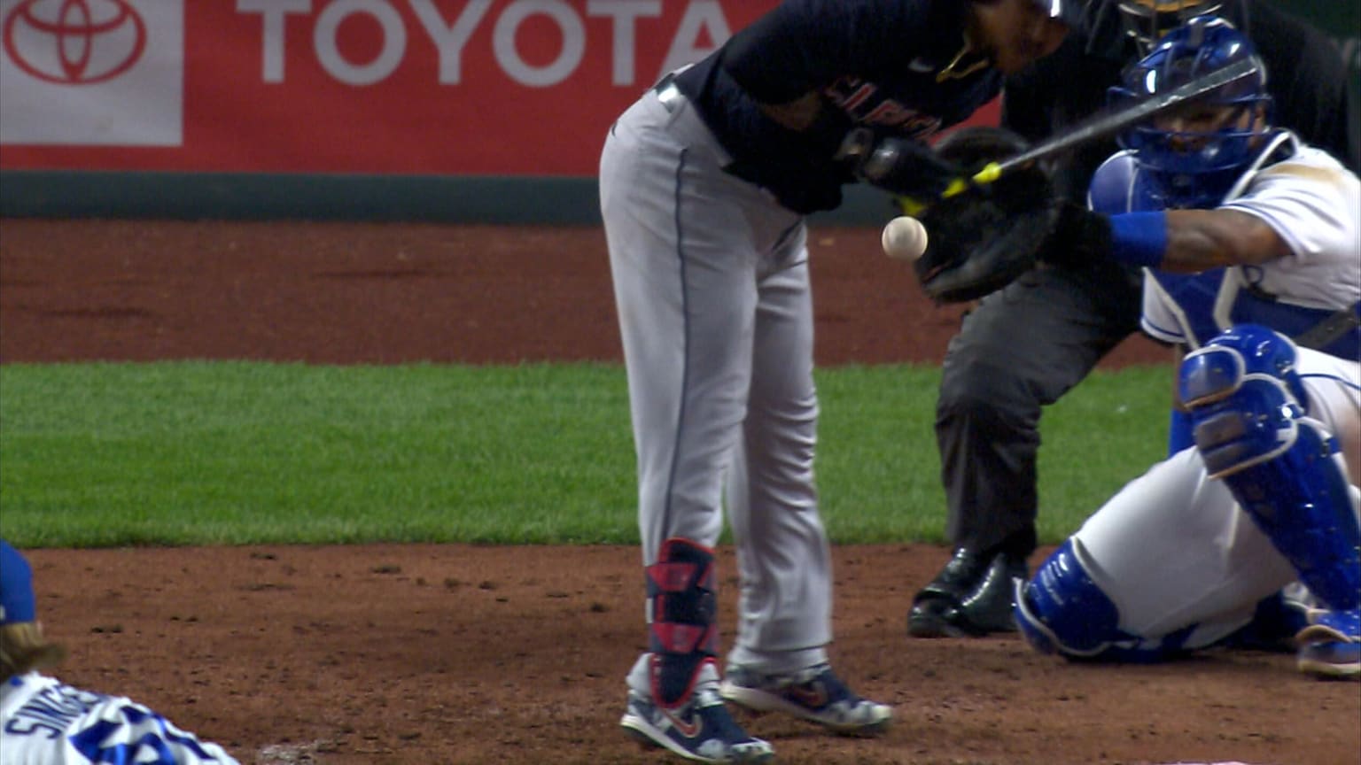 José Ramírez hit by pitch after call confirmed in 6th | 05/05/2021 ...