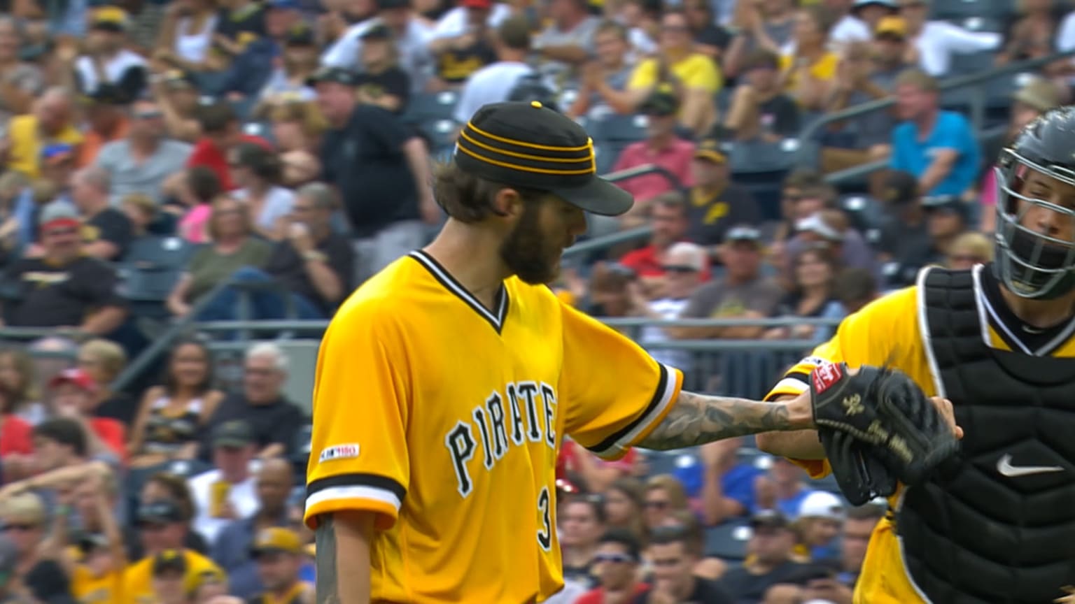 CIN@PIT: Williams fans 5 over 7 innings of 2-run ball | 09/29/2019 ...