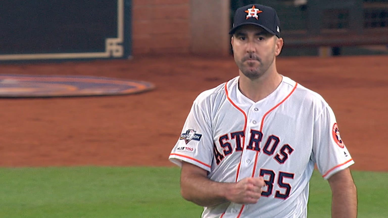 Astros turn 2 in the 1st | 10/04/2019 | Houston Astros