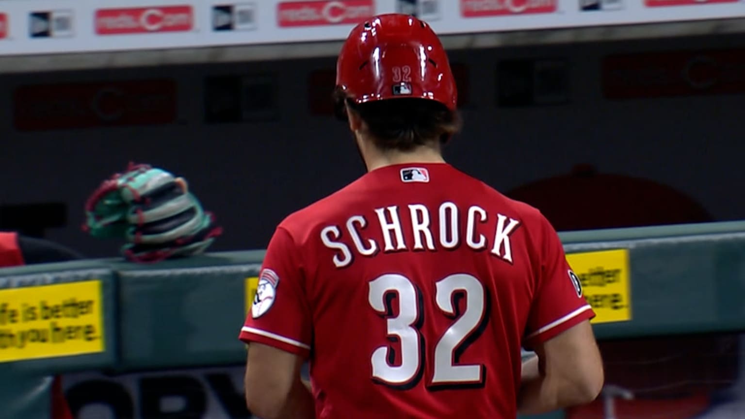 Max Schrock brings in Friedl | 09/25/2021 | Cincinnati Reds