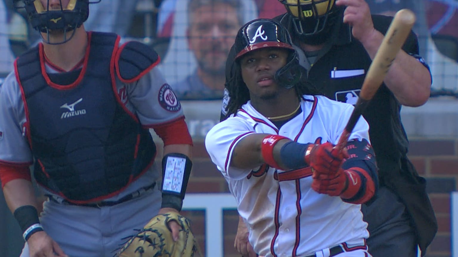 Ronald Acuña Jr. goes yard again | 09/04/2020 | Seattle Mariners