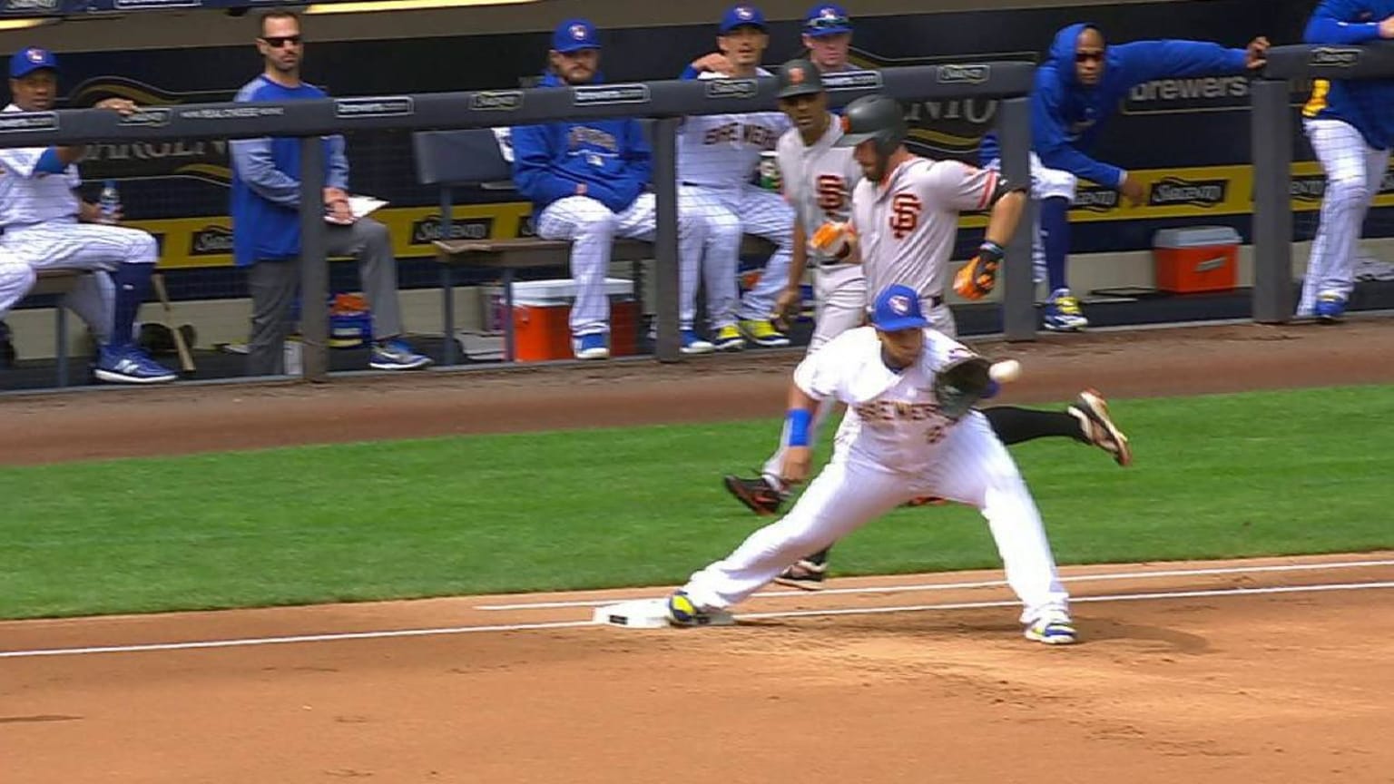 SF@MIL: Davies gets Longoria to hit into a DP in 1st | 09/09/2018 | MLB.com