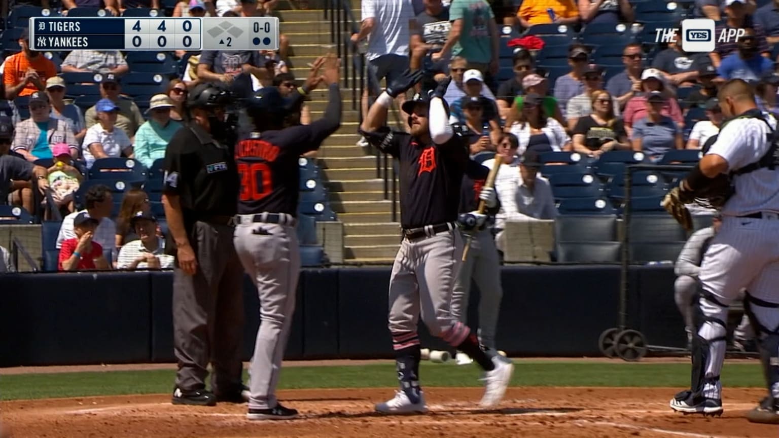 Robbie Grossman hammers a 2-run dinger in the 2nd | 03/20/2022 ...