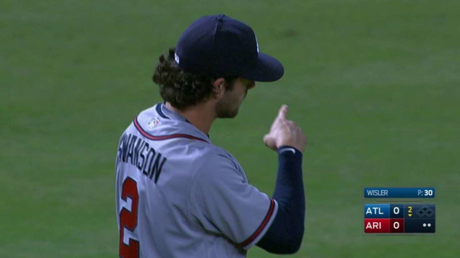 ATL@ARI: Swanson makes an impressive sliding stop | 08/25/2016 | MLB.com