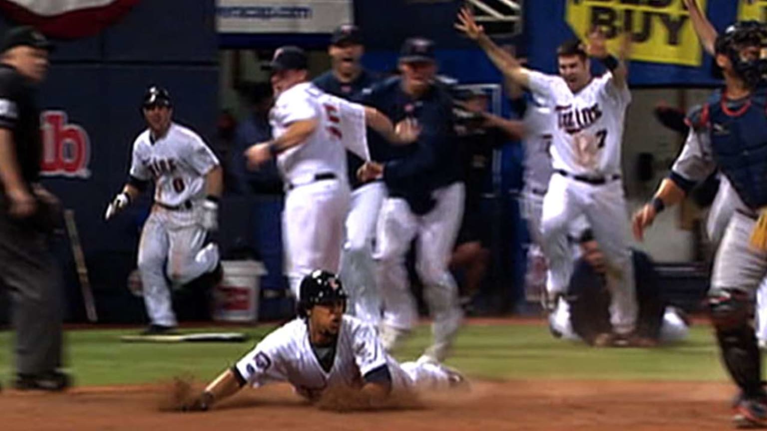 alexi casilla baseball reference