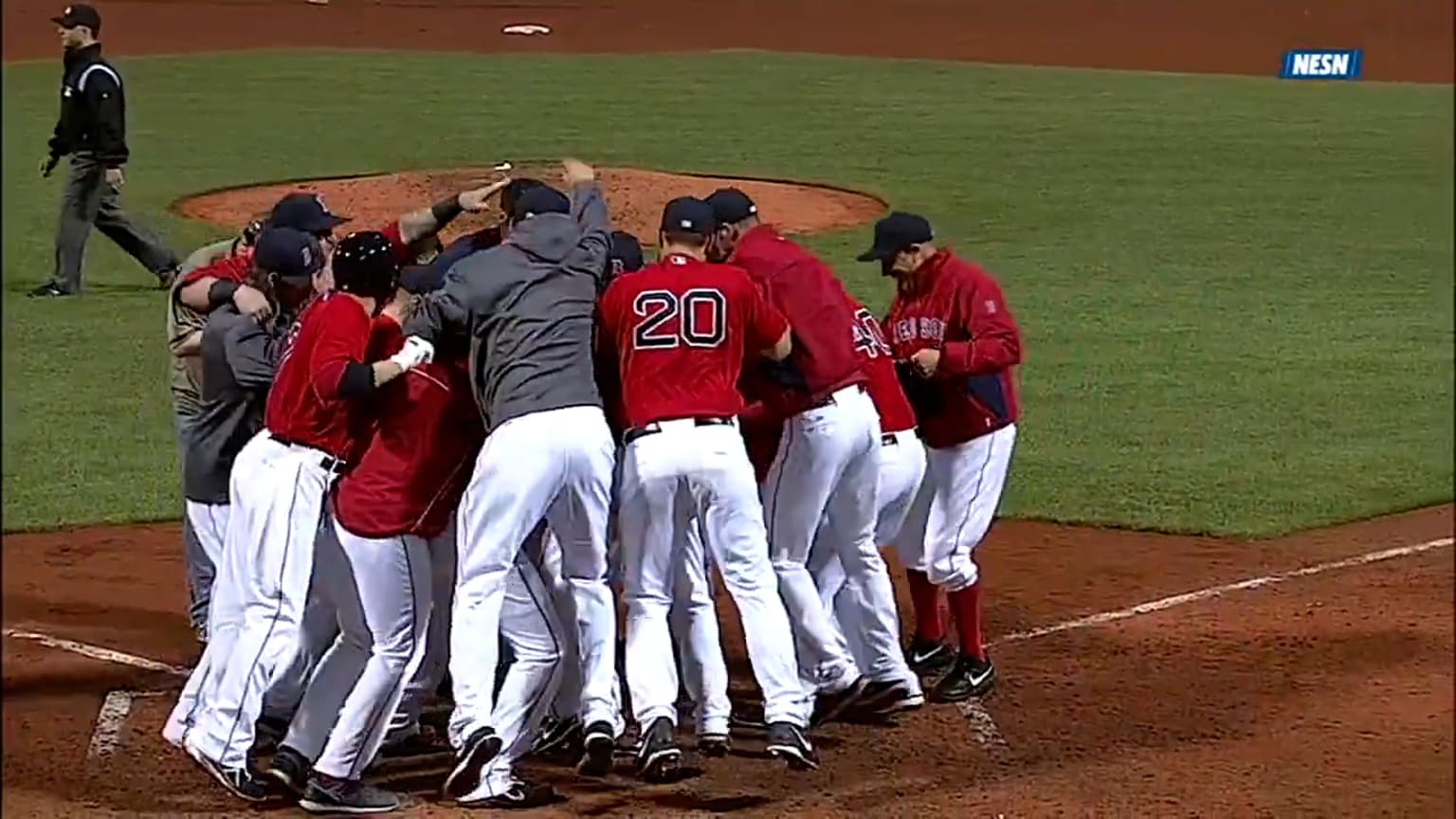 Red Sox walk off on Jonny Gomes' two-run homer | 06/19/2013 | Boston ...