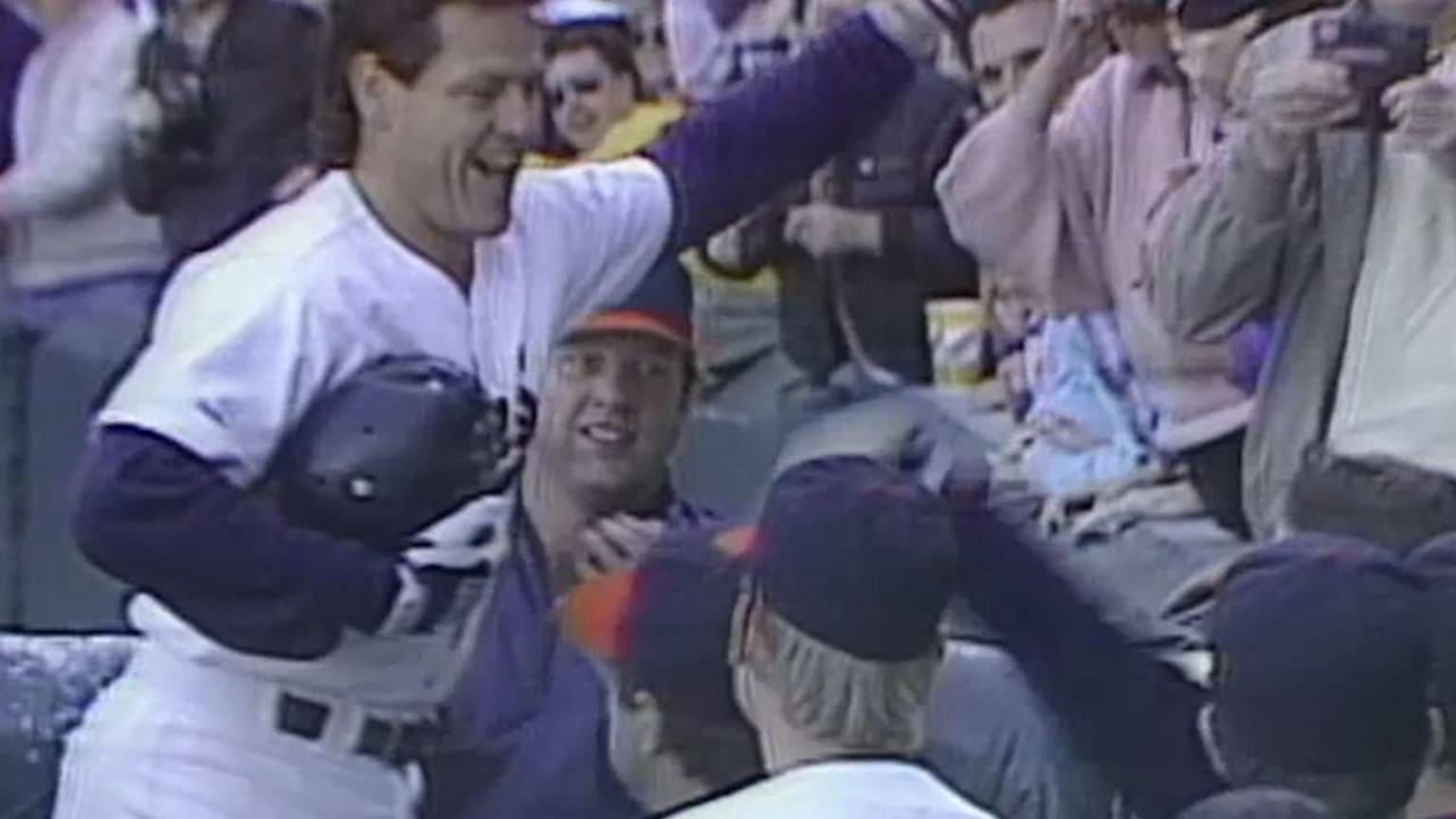 OAK@CWS: Fisk hits 23rd home run of the season | 10/04/1987 | Chicago ...