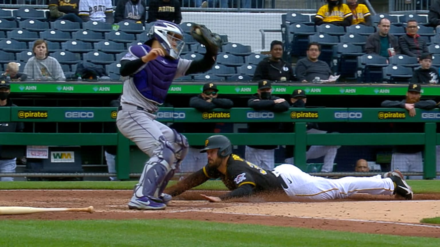 Adam Frazier impulsa una carrera en la 4ta entrada | 30/05/2021 | Los ...