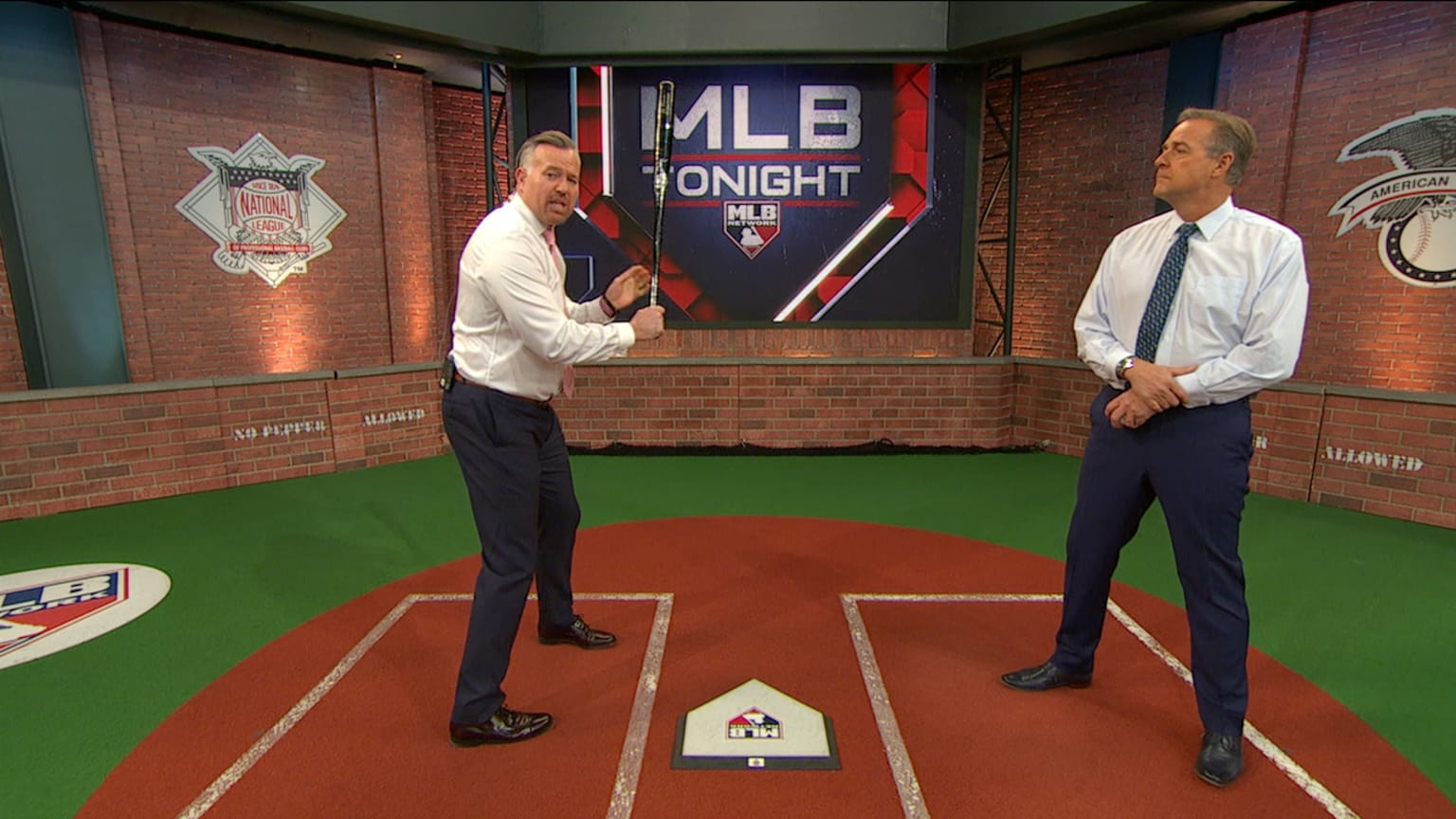 Breaking down the lefty-on-lefty matchup | 01/14/2021 | MLB.com