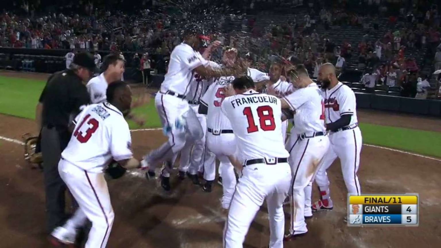 Freeman's walk-off home run | 06/01/2016 | Atlanta Braves