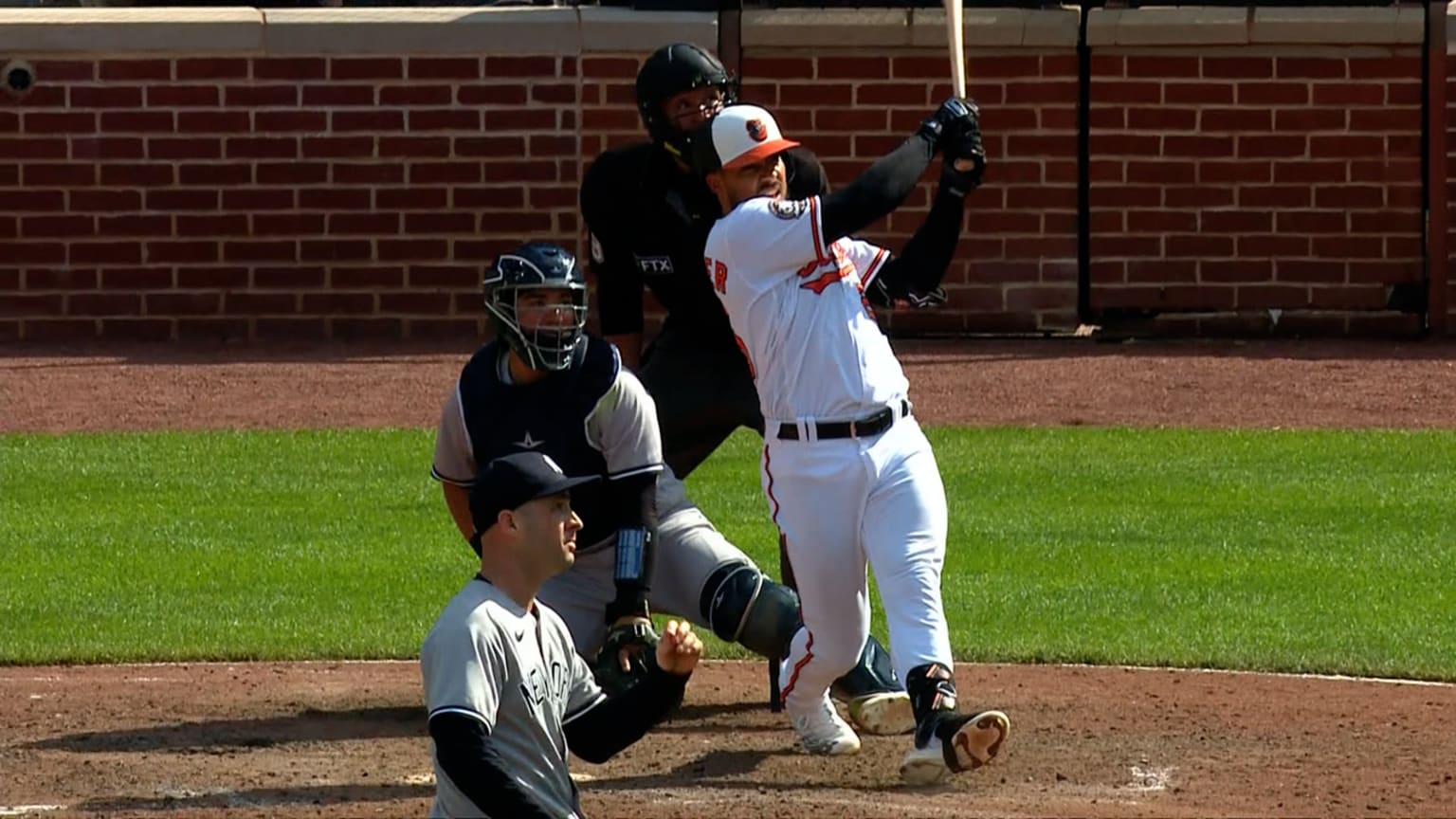 Santander define el juego con jonrón en el 9no | 19/05/2022 | Los ...