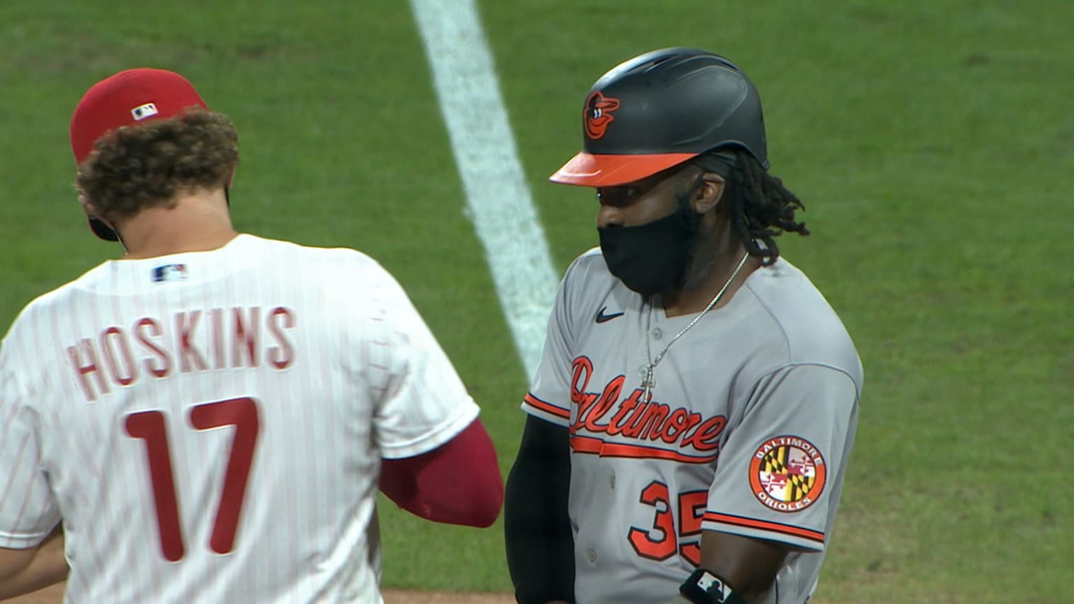 Dwight Smith Jr. hits a game-tying RBI single | 08/11/2020 | Baltimore ...