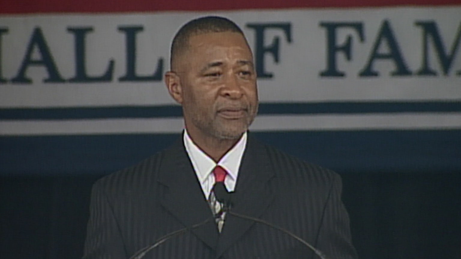 Ozzie Smith inducted into Hall of Fame | 07/28/2002 | MLB.com