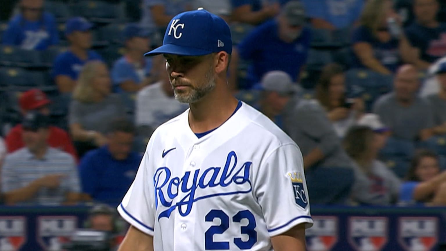 Mike Minor strikes out four over six innings | 09/02/2021 | Kansas City ...