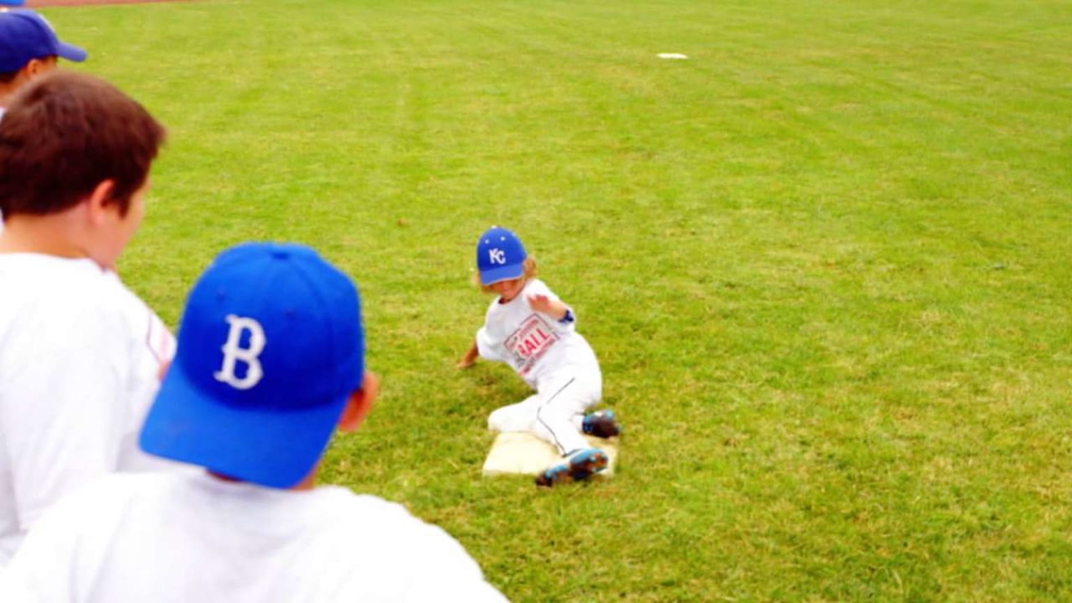 John Mayberry visits Mulkey Square's upgraded field | 01/09/2019 ...