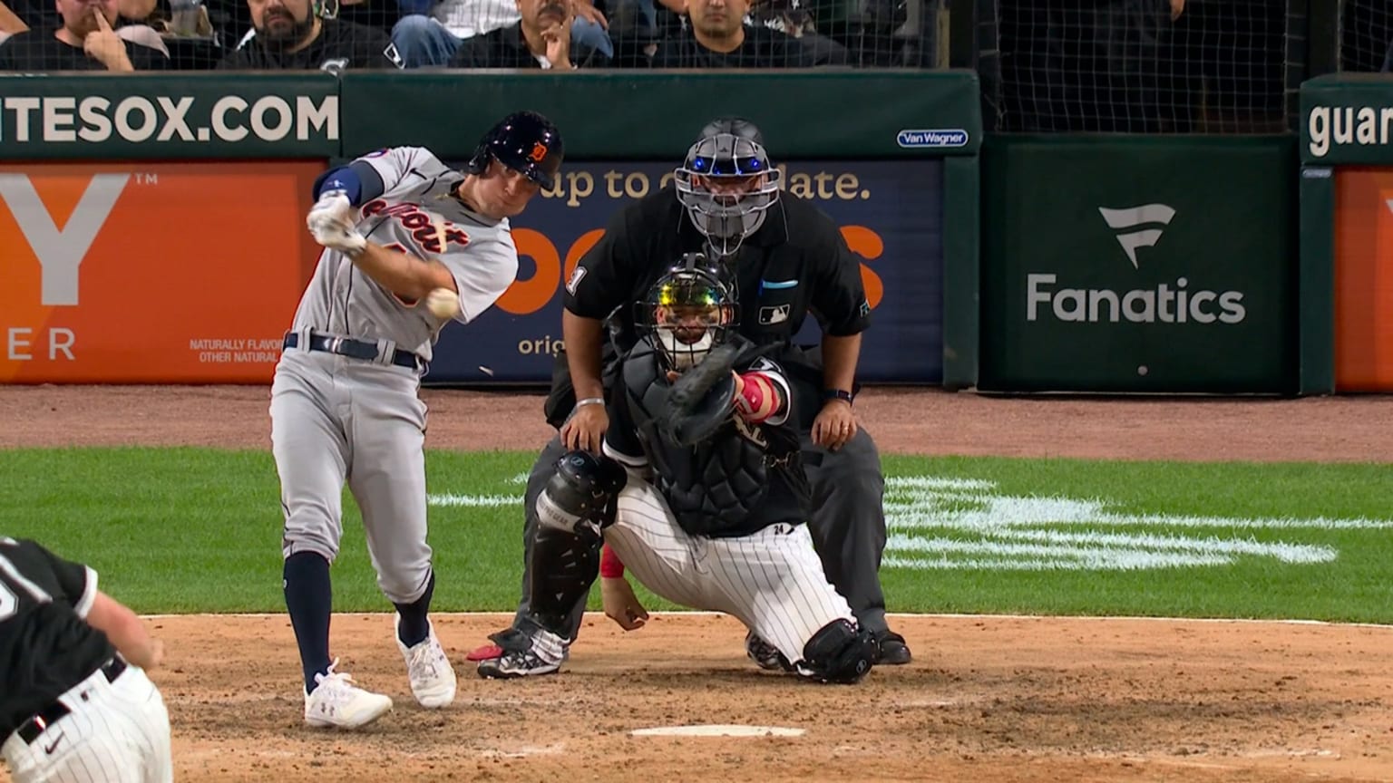 Kerry Carpenter hits a single to center field | 08/13/2022 | MLB.com