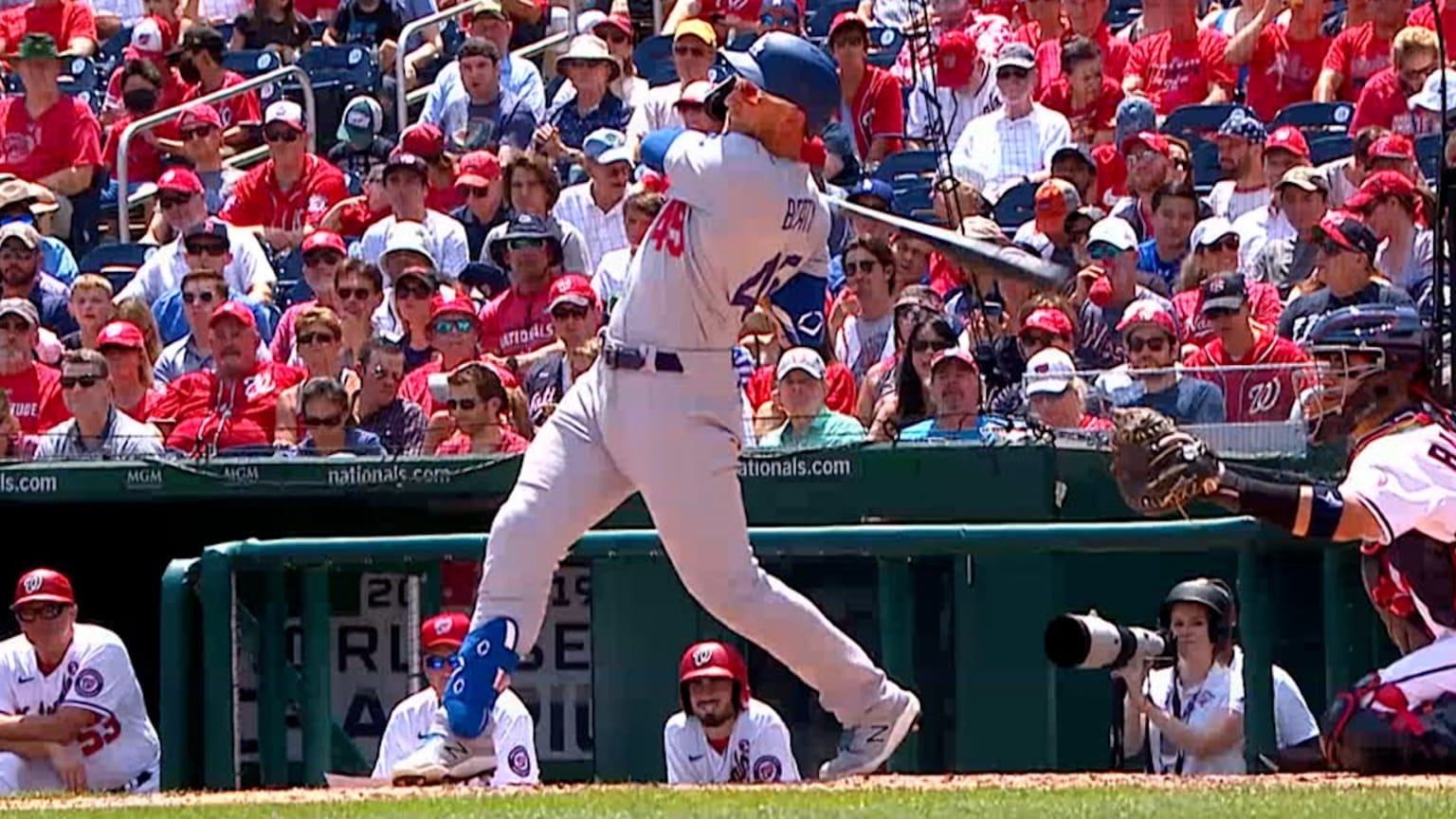 Beaty crushes a solo home run to tie the game at 1 | 07/04/2021 | San ...