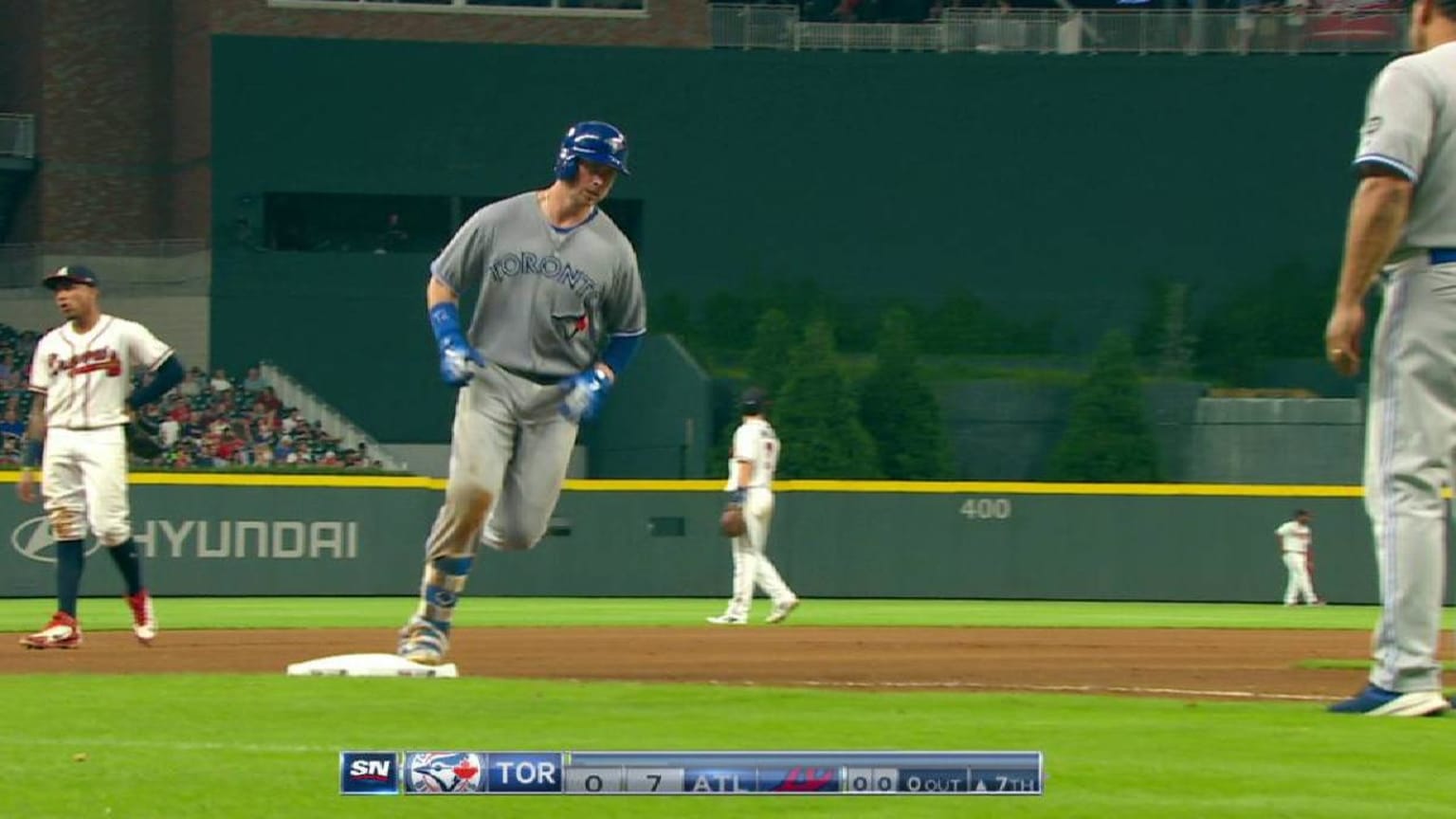 TOR@ATL: Smoak crushes a homer to right in the 7th | 07/11/2018 ...