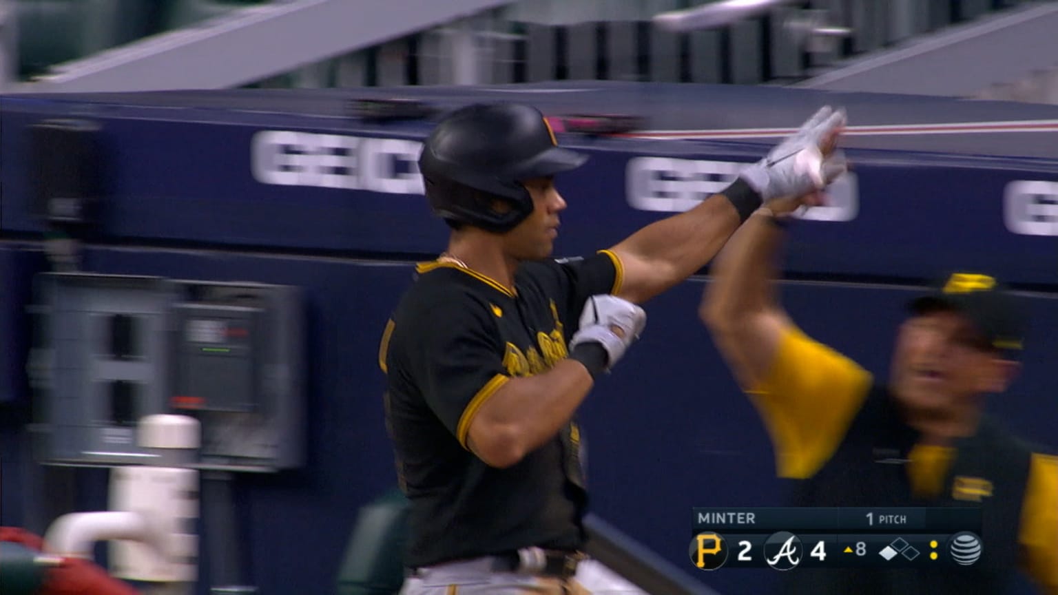 Cal Mitchell plates Daniel Vogelbach with a sac fly | 06/10/2022 ...