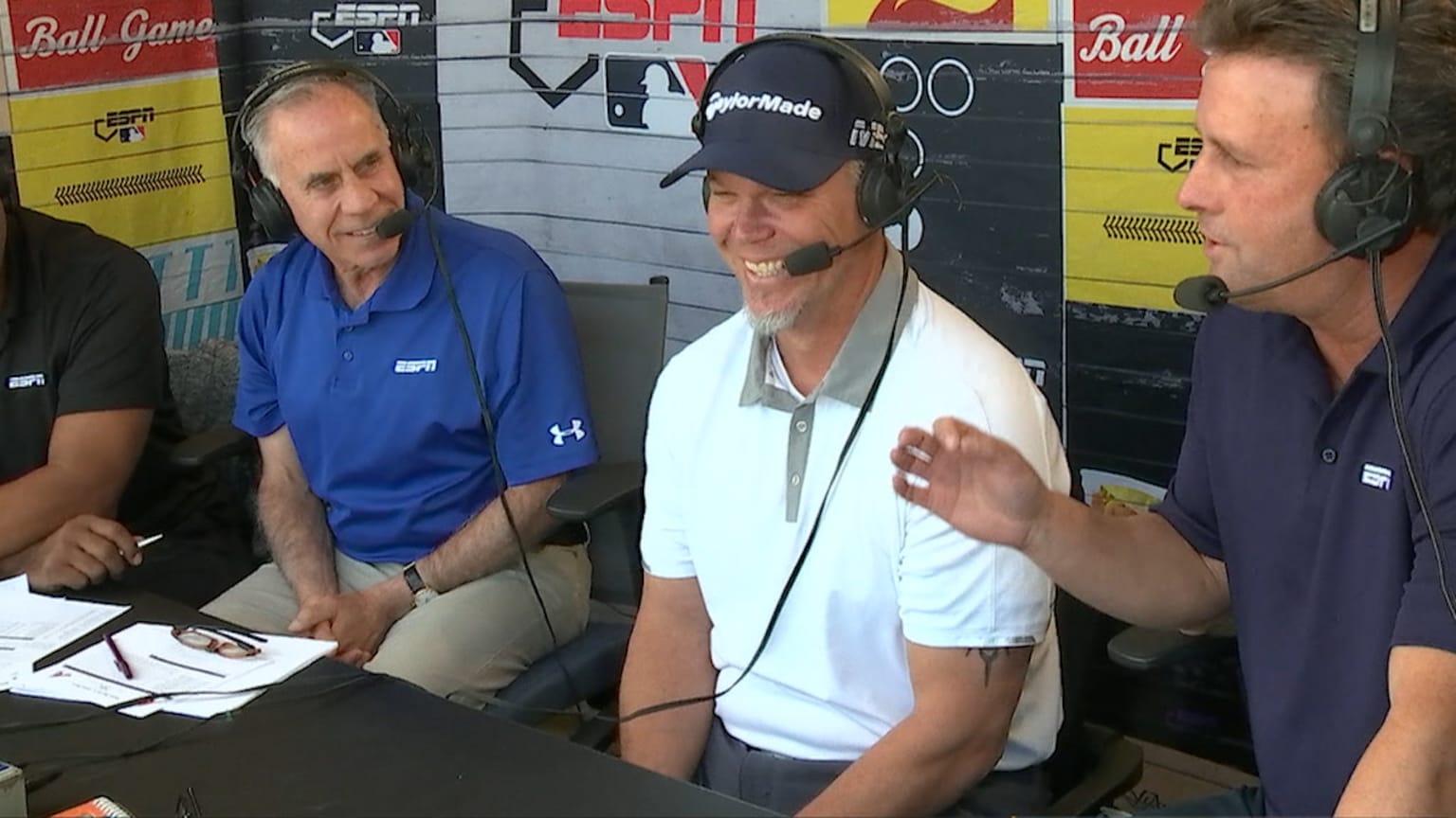 Chipper Jones joins booth to talk mic'd up players | 03/06/2020 ...