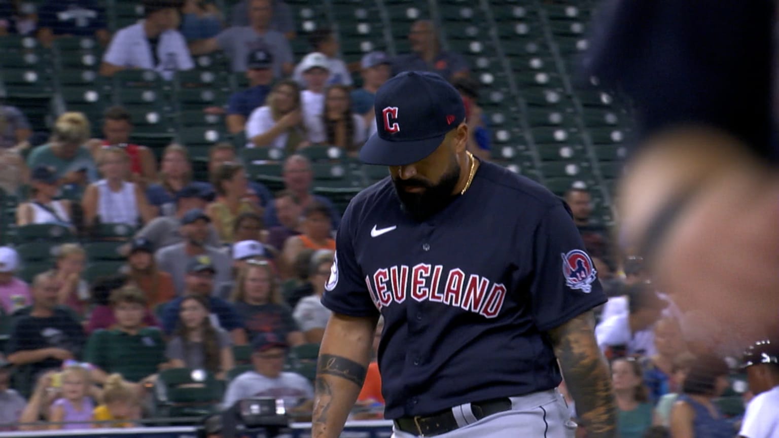 Sandy Leon sets down the Tigers in order 1-2-3 | 07/05/2022 | Cleveland ...