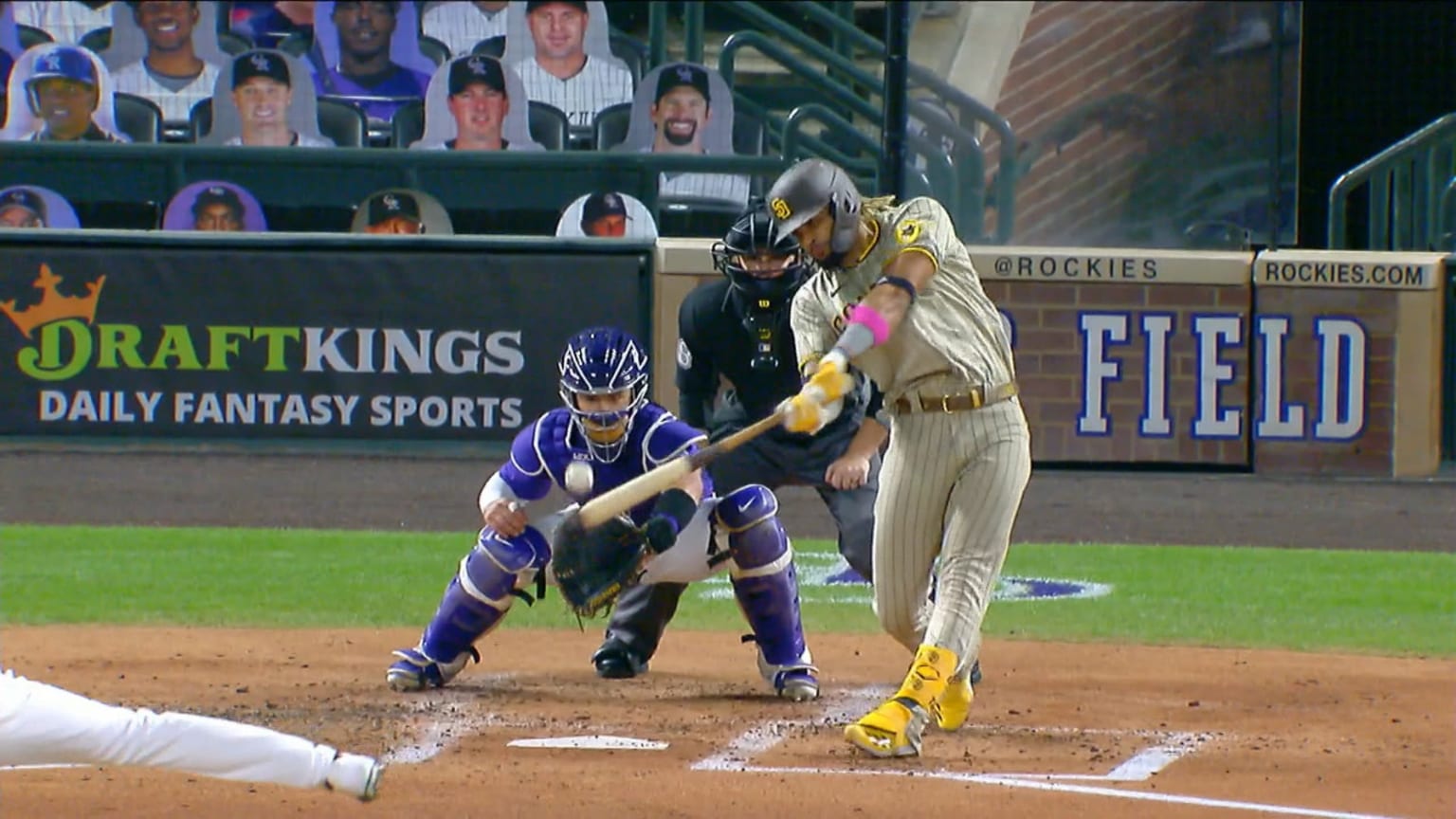 Fernando Tatis Jr. belts a 2-run triple to center | 08/31/2020 ...