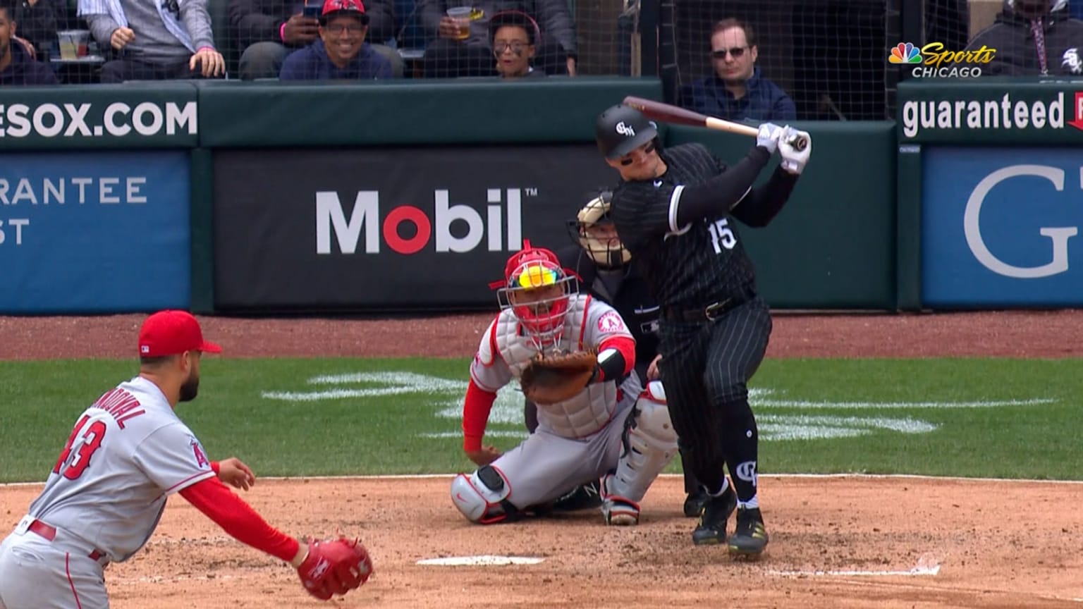 Adam Engel smacks an RBI double to left | 05/02/2022 | Chicago White Sox