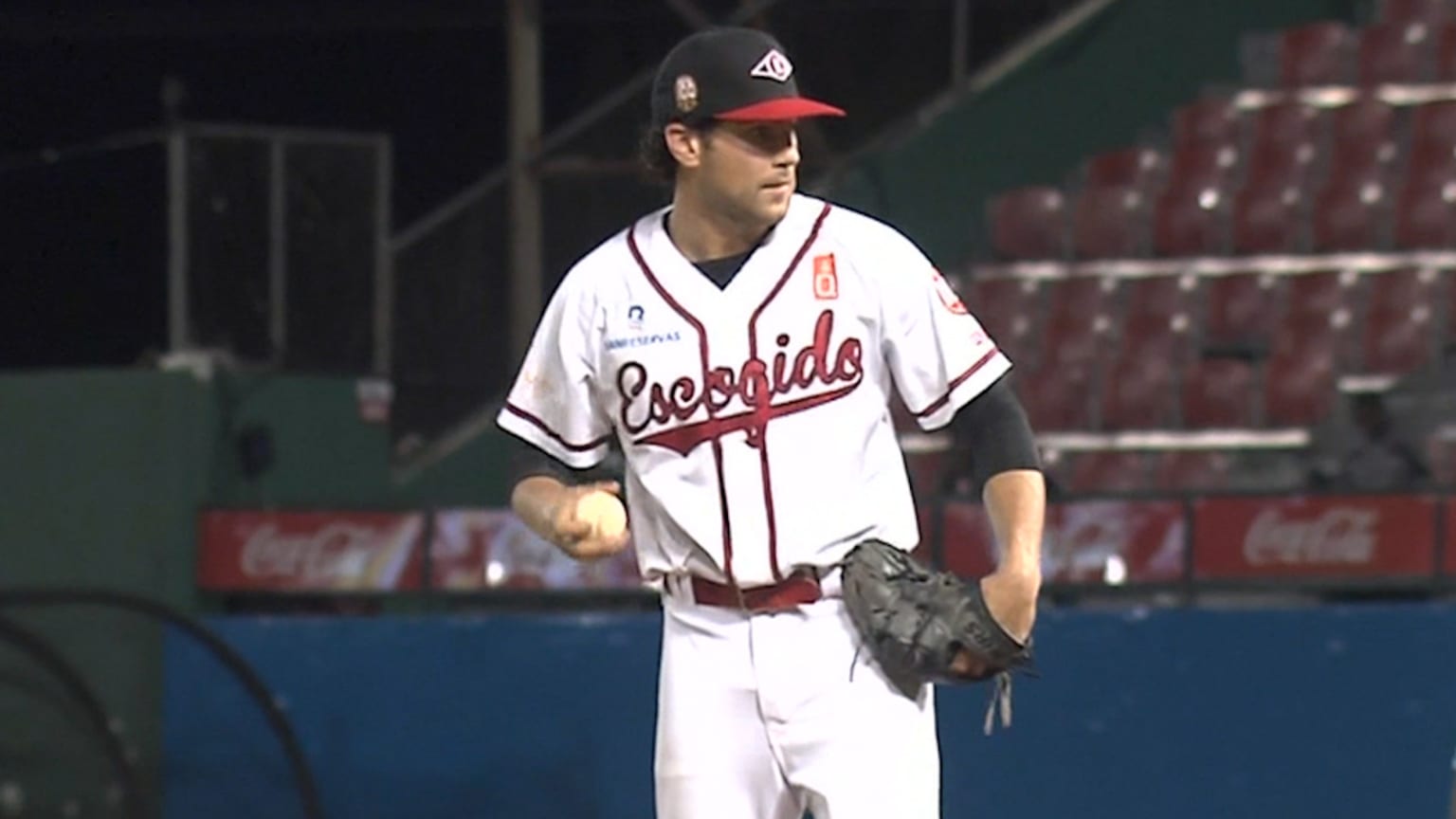 Penn Murfee lanza un relevo de 2 entradas en blanco | 03/12/2021 ...