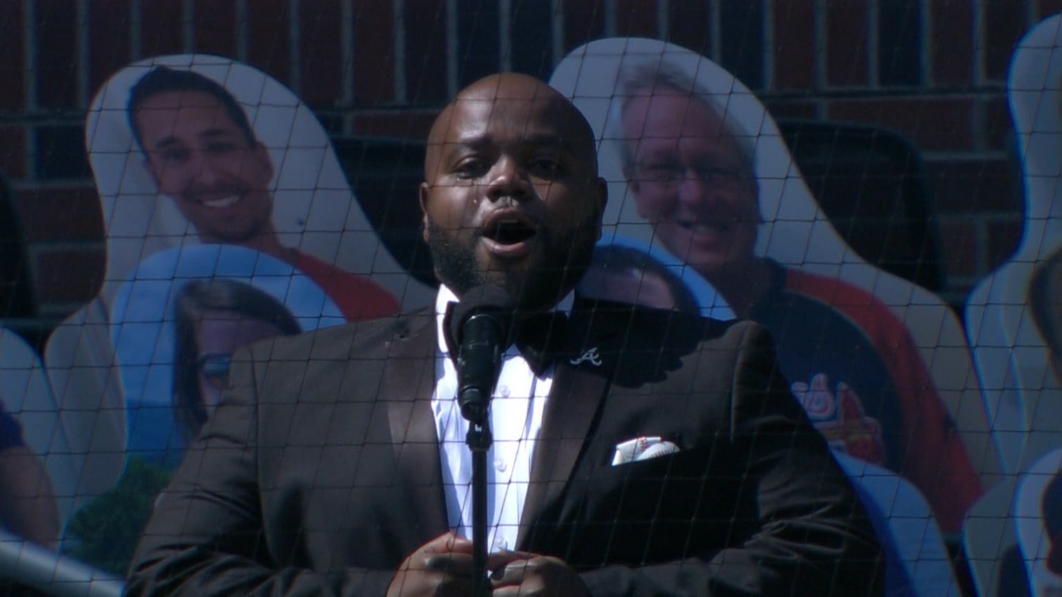 Timothy Miller sings God Bless America on 9/11 | 09/11/2020 | MLB.com