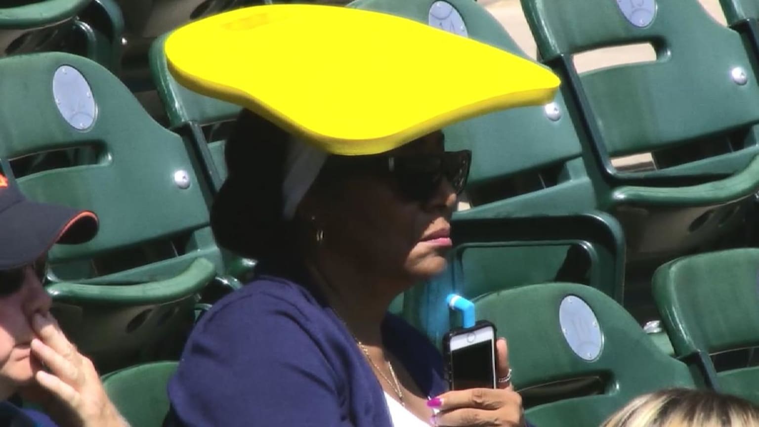 MLB Network: DQ Fanstands | 08/27/2018 | MLB.com