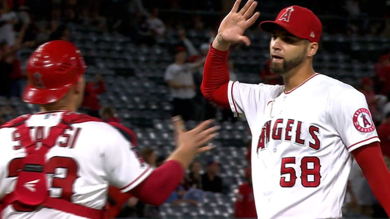 Alex Claudio secures the Angels' 8-1 win | 06/08/2021 | Kansas City Royals