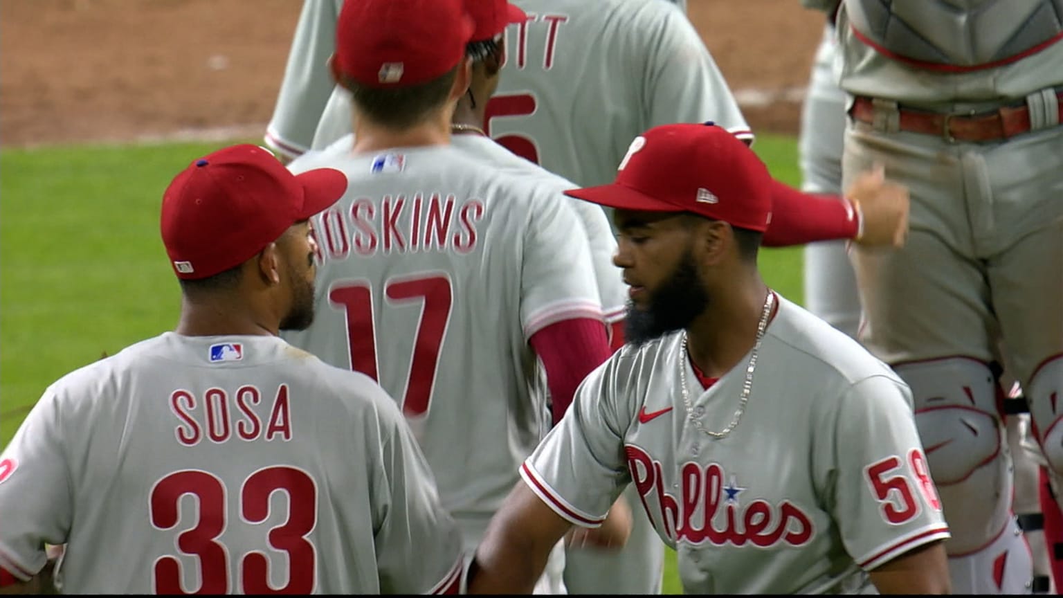 Seranthony Domínguez secures the 4-3 win | 08/15/2022 | Philadelphia ...