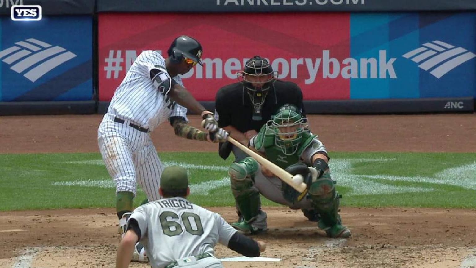 Gregorius, Didi vs Triggs, Andrew - SINGLE | 05/28/2017 | MLB.com