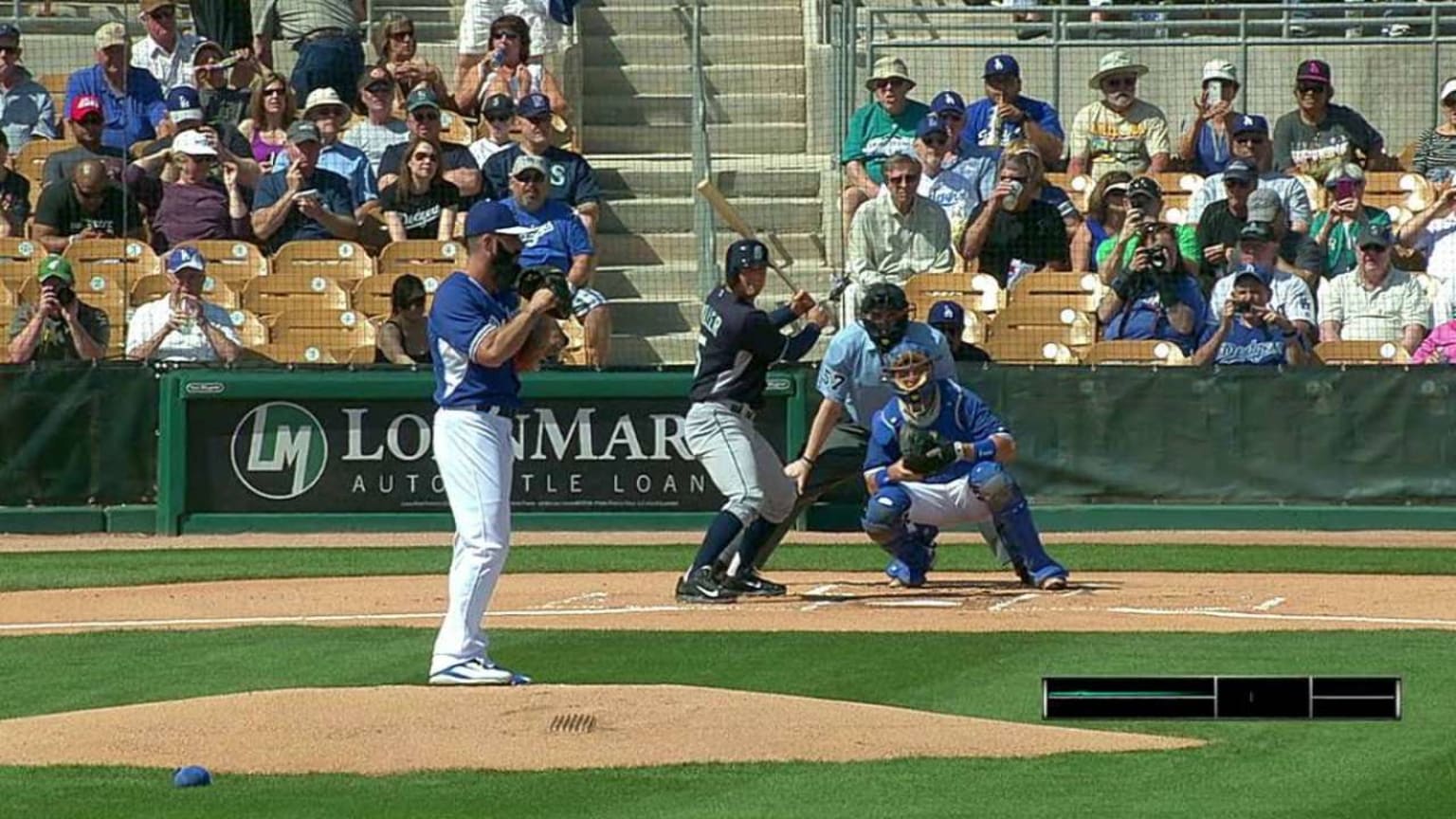 SEA@LAD: Wilson uncorks a first-pitch knuckleball | 03/04/2014 | Los ...