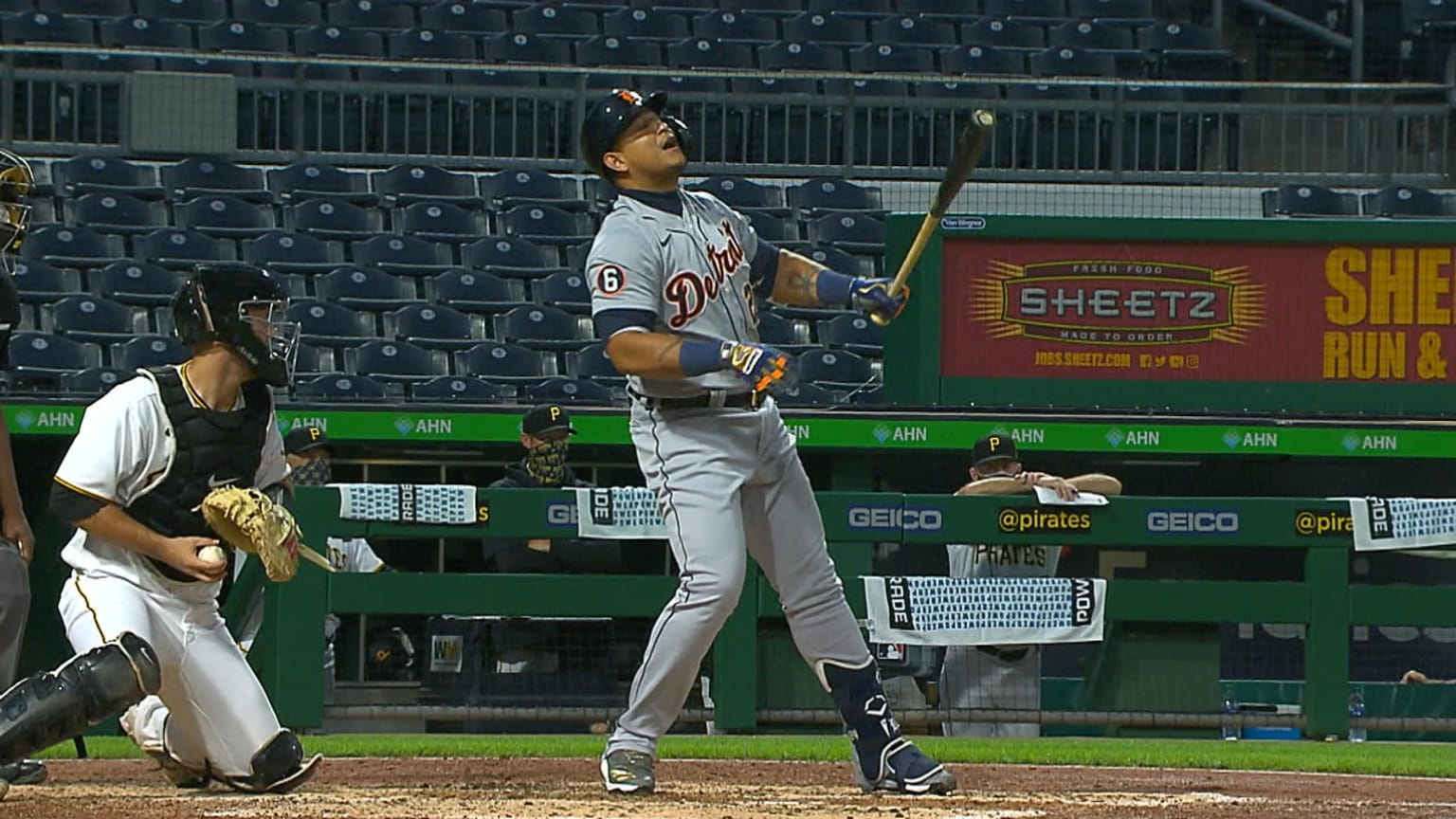 Geoff Hartlieb strikes out Miguel Cabrera | 08/07/2020 | Pittsburgh Pirates