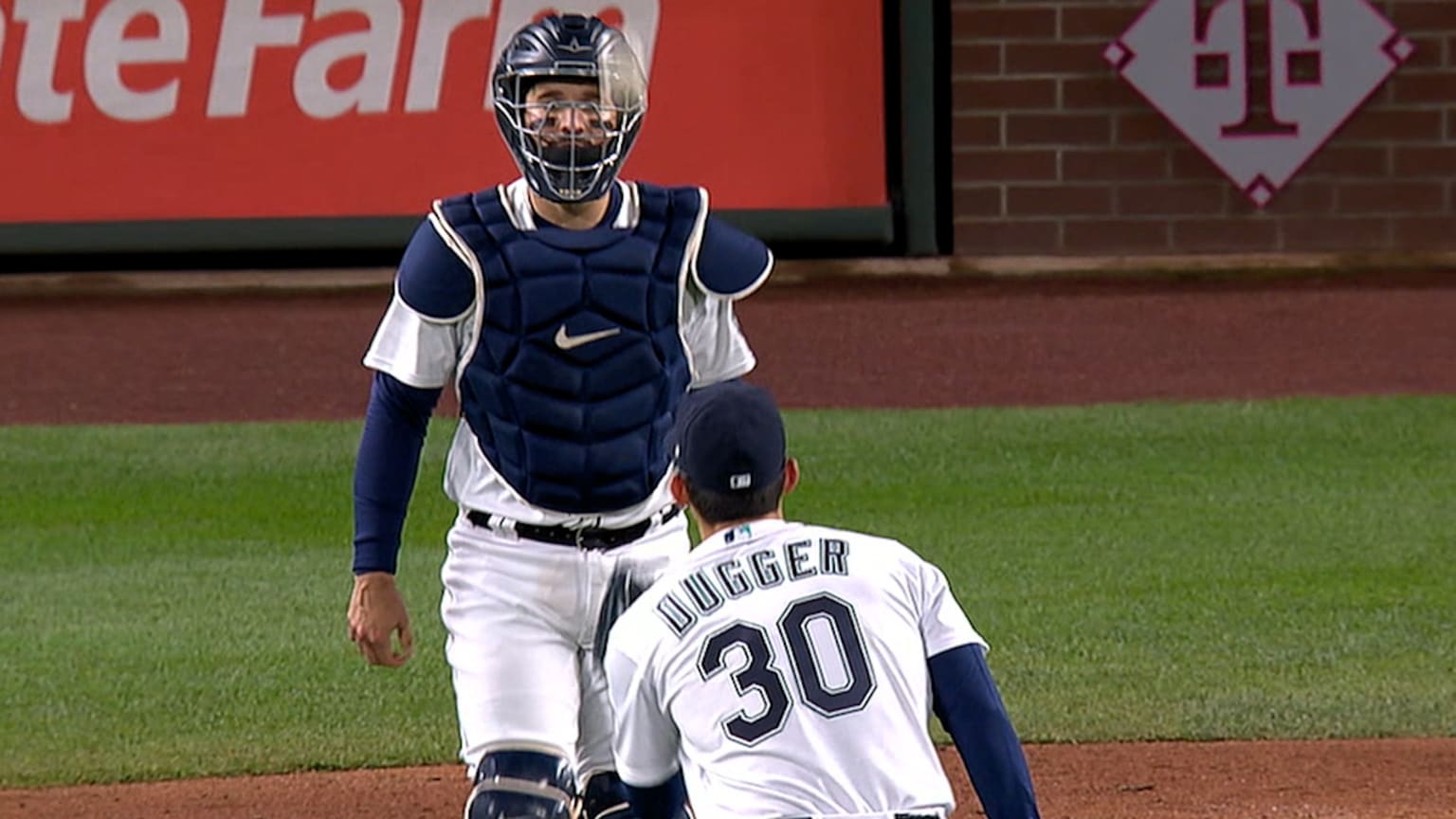 Robert Dugger gets the final out in the Mariners' win | 05/04/2021 ...