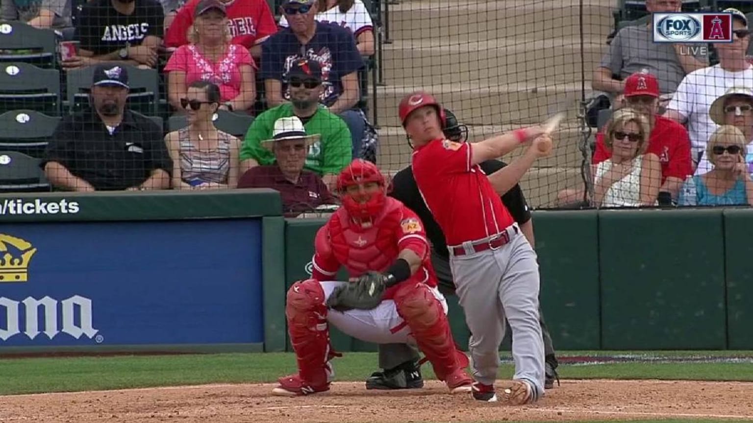 Suarez, Eugenio vs Paredes, Eduardo - DOUBLE | 03/05/2017 | MLB.com