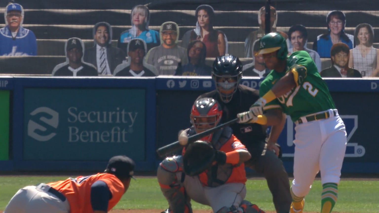 Khris Davis acquired by Rangers in trade | 02/06/2021 | Boston Red Sox