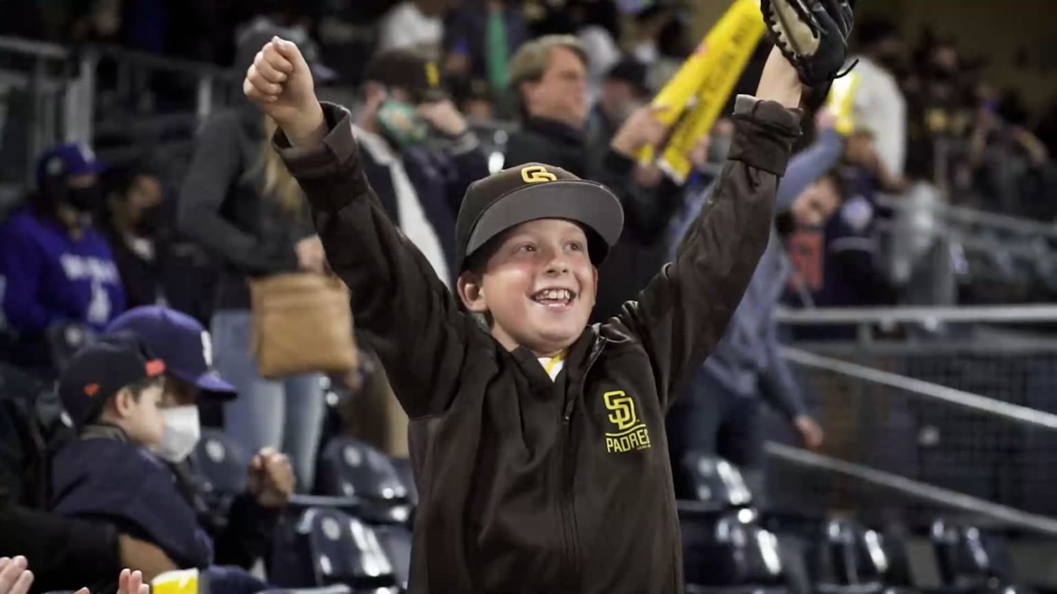 Happy Holidays from the San Diego Padres | 12/13/2021 | San Diego Padres