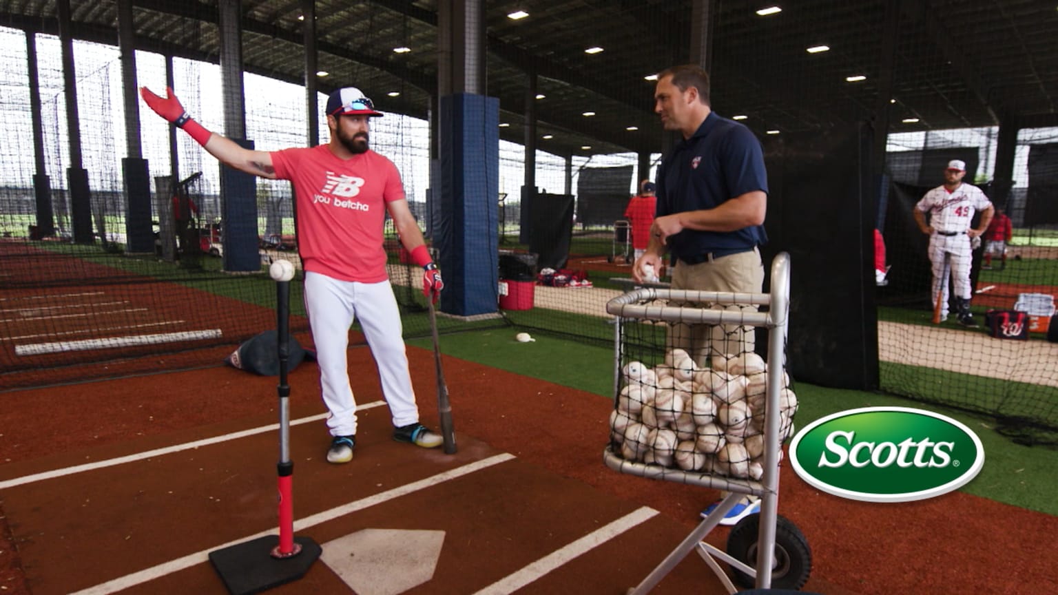Adam Eaton gives a hitting demo on Play Ball | 05/22/2020 | Arizona ...